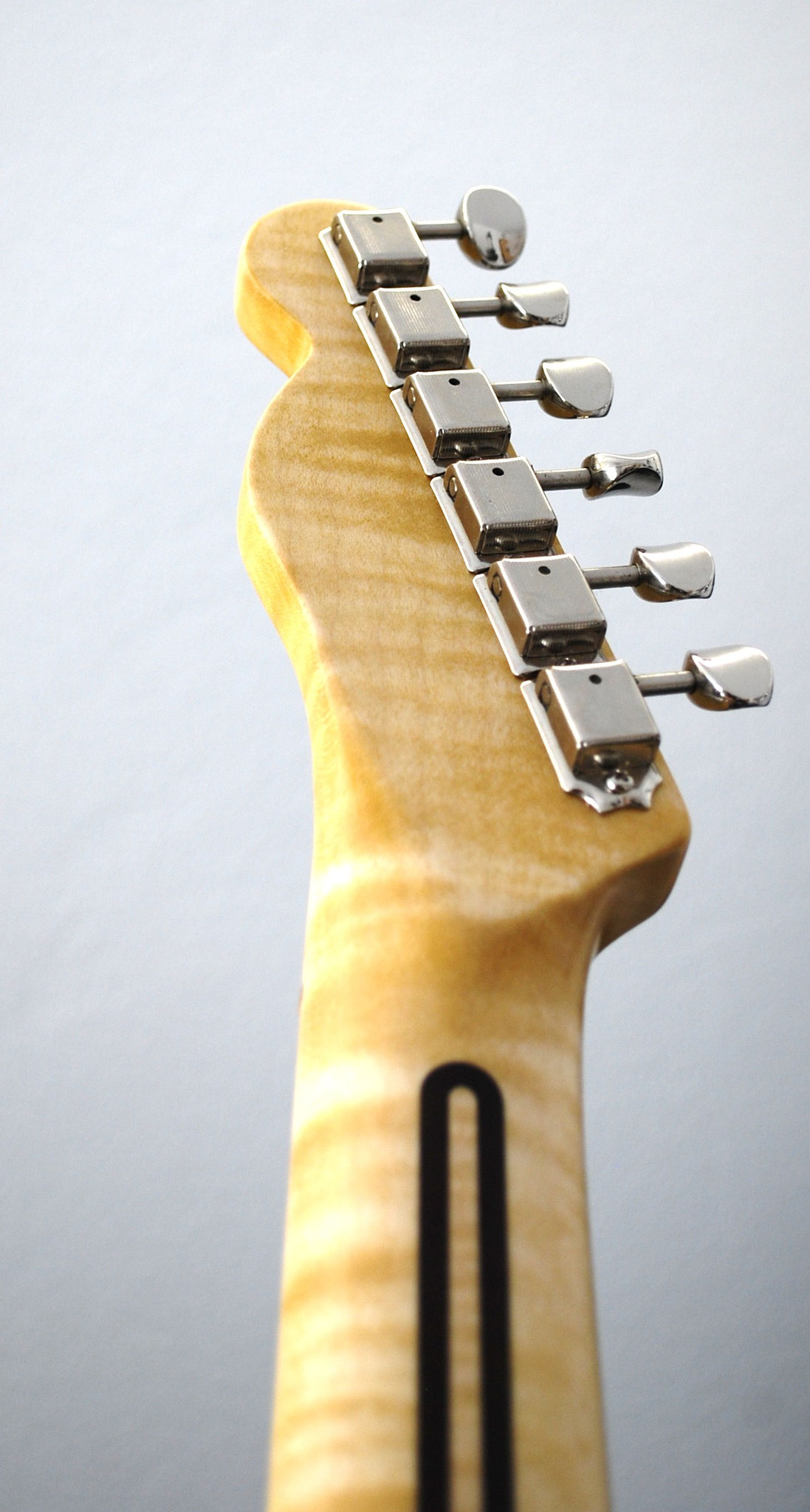 Linus Cabronita - Country Master - https://www.linus-guitars.com