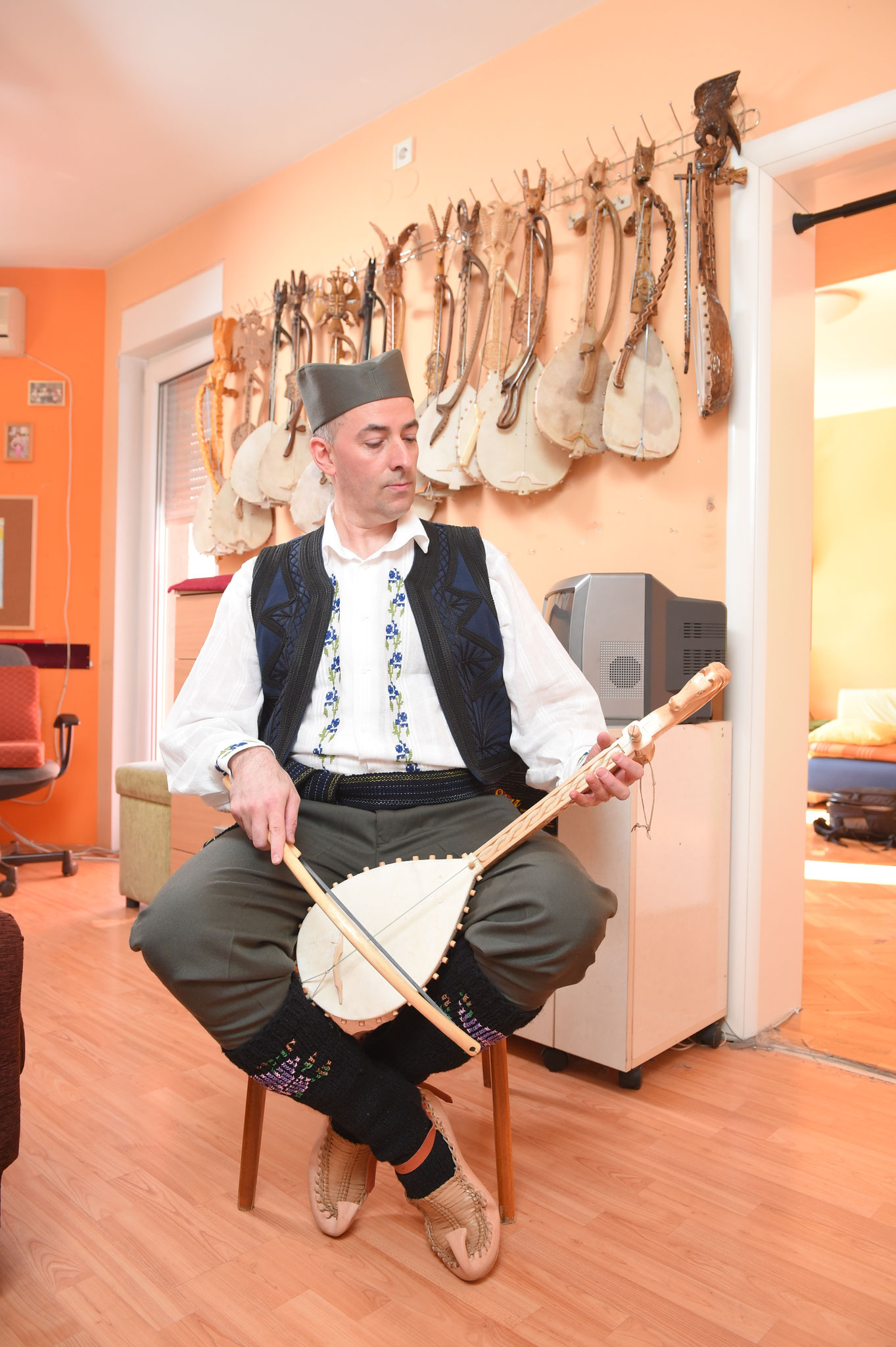 GUSLE PRODAJA - WORLD's No.1 "FRULA & GUSLE" Website