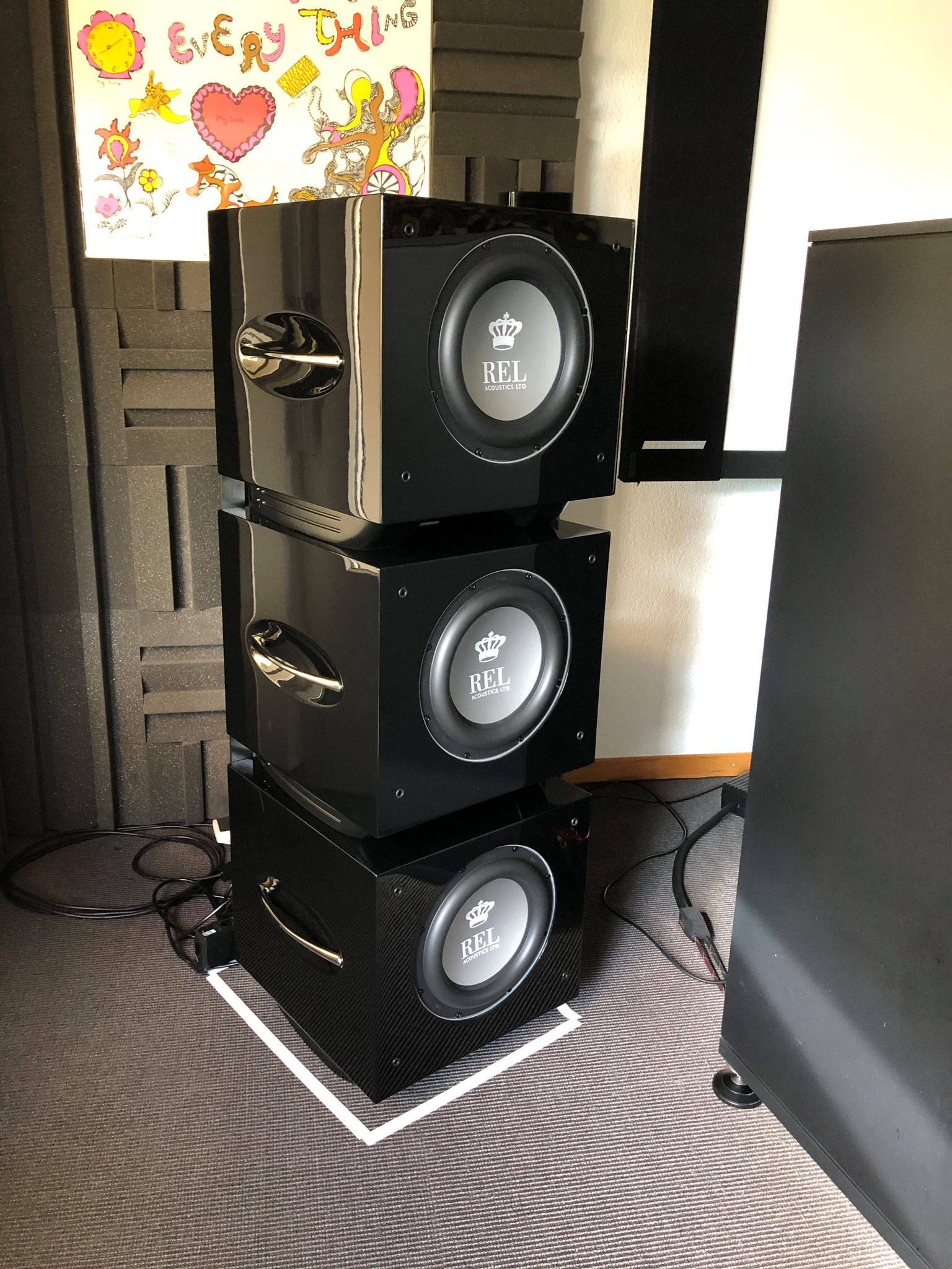 REL Stack bei Audio Video Spalinger Dietlikon Zürich - Audio-Video ...