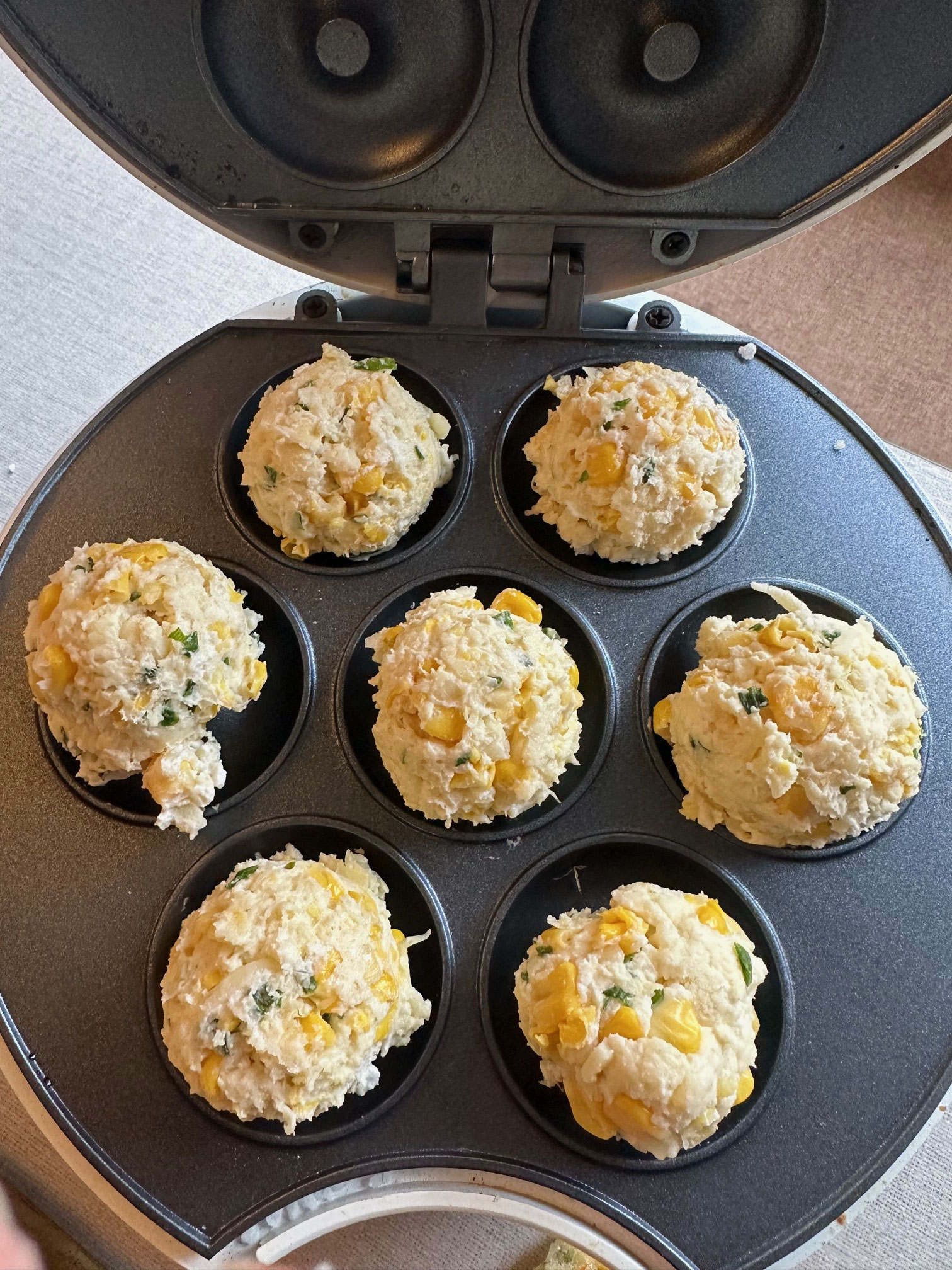 Mais-Käse-Donuts. Yummy!! - mix dich glücklich (Thermomix-Rezepte)
