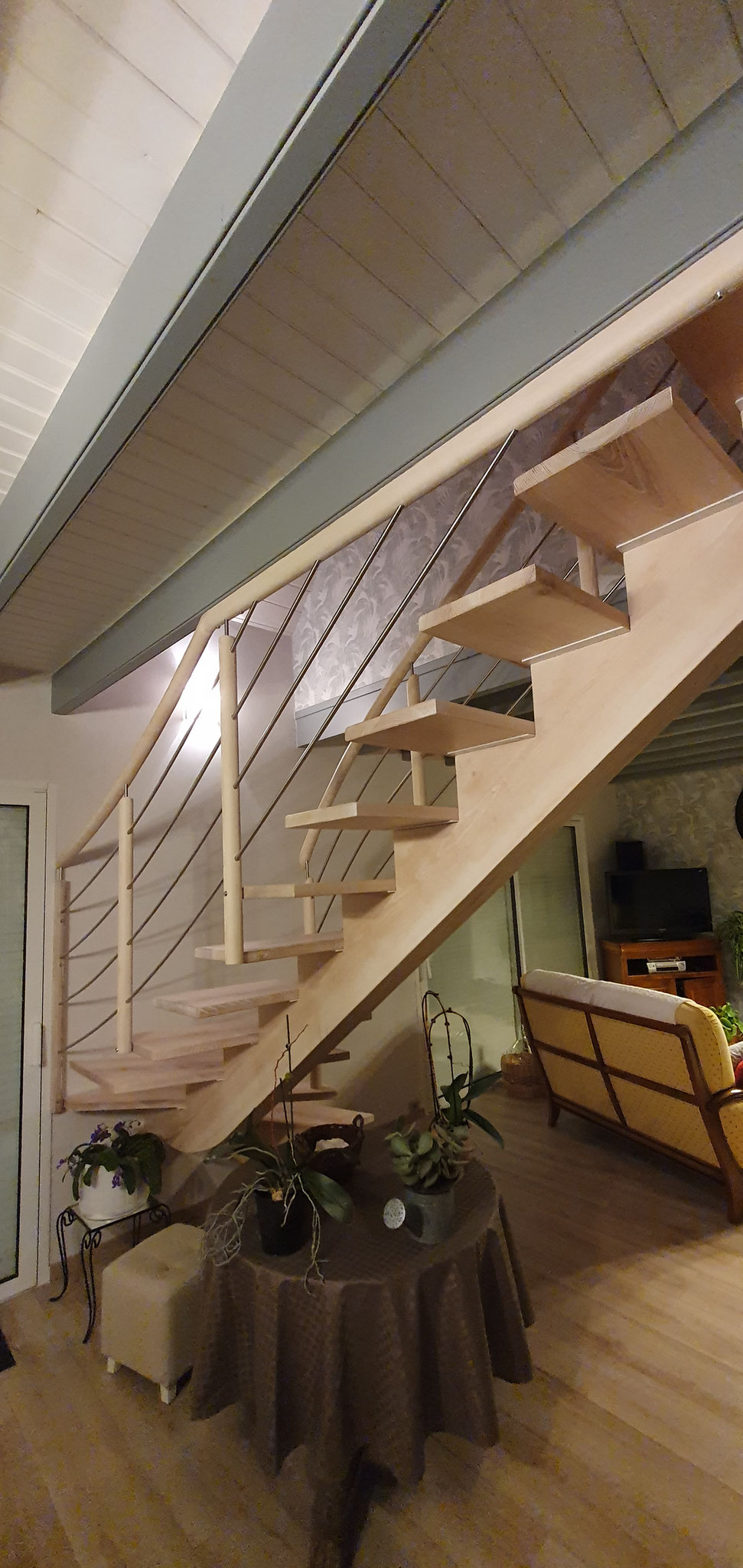 Réalisation Escalier Limon Central Cremaillère En L Escaliers Prosper