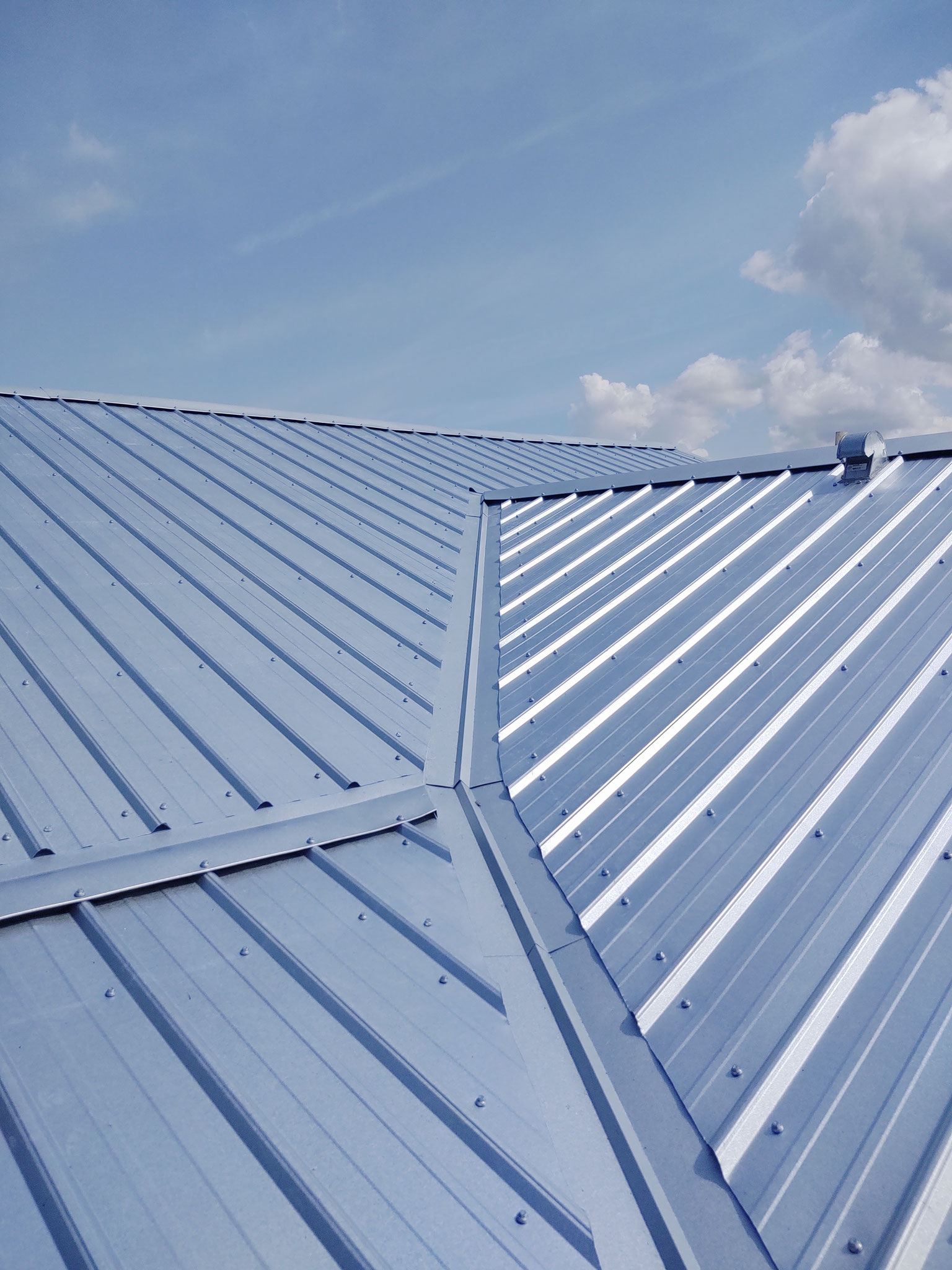 Metal Roofing - Evans Roofs