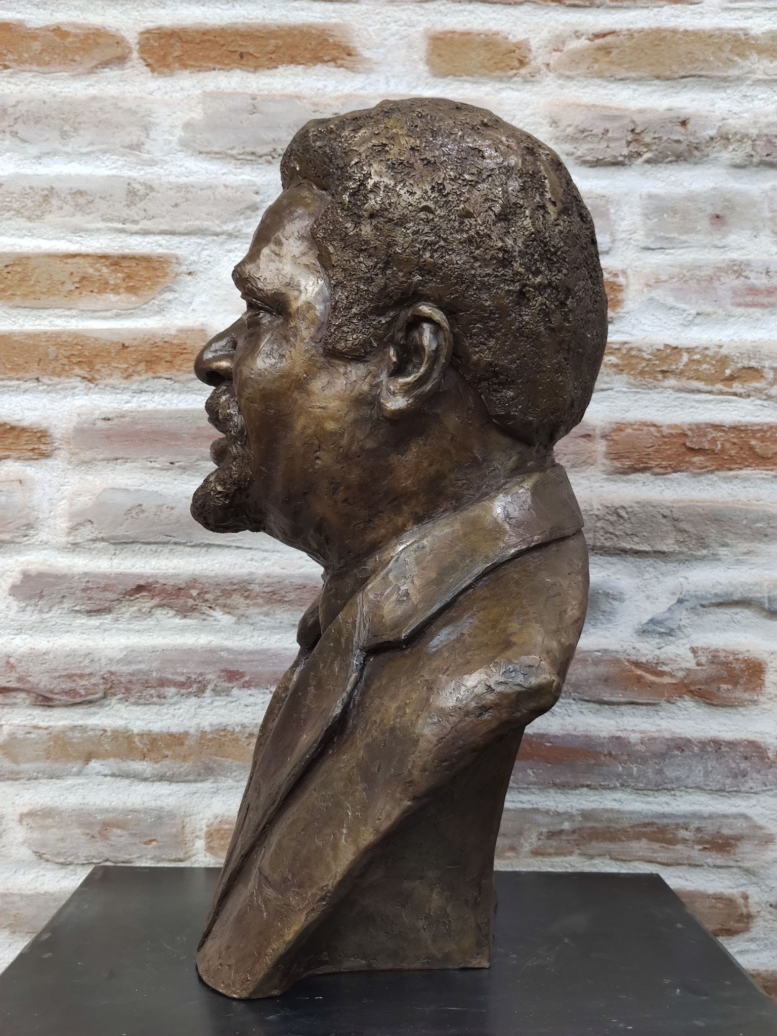 Walter Lini - Site de langloys-sculpteur