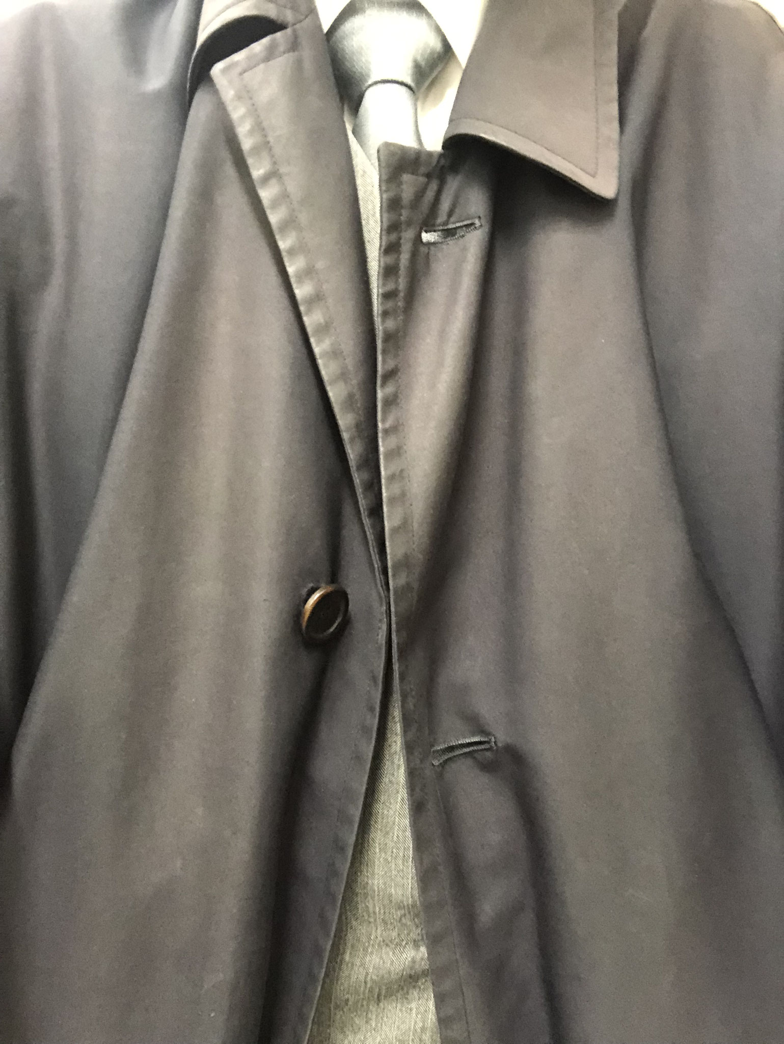 THE STANDARD RAINCOAT - Civilised Life Consultants