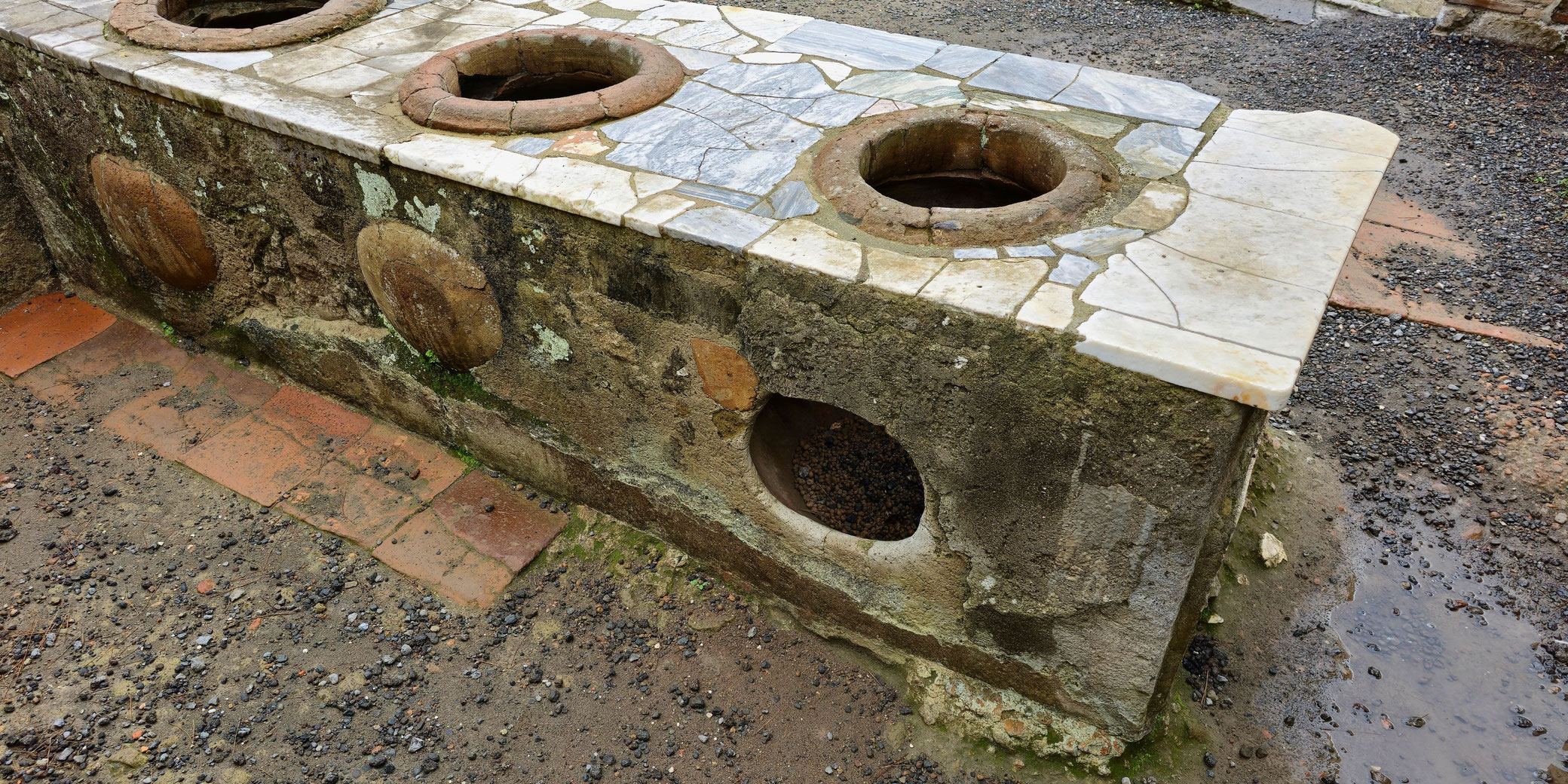 De Re Coquinaria: the oldest surviving Ancient Roman cookbook - History ...