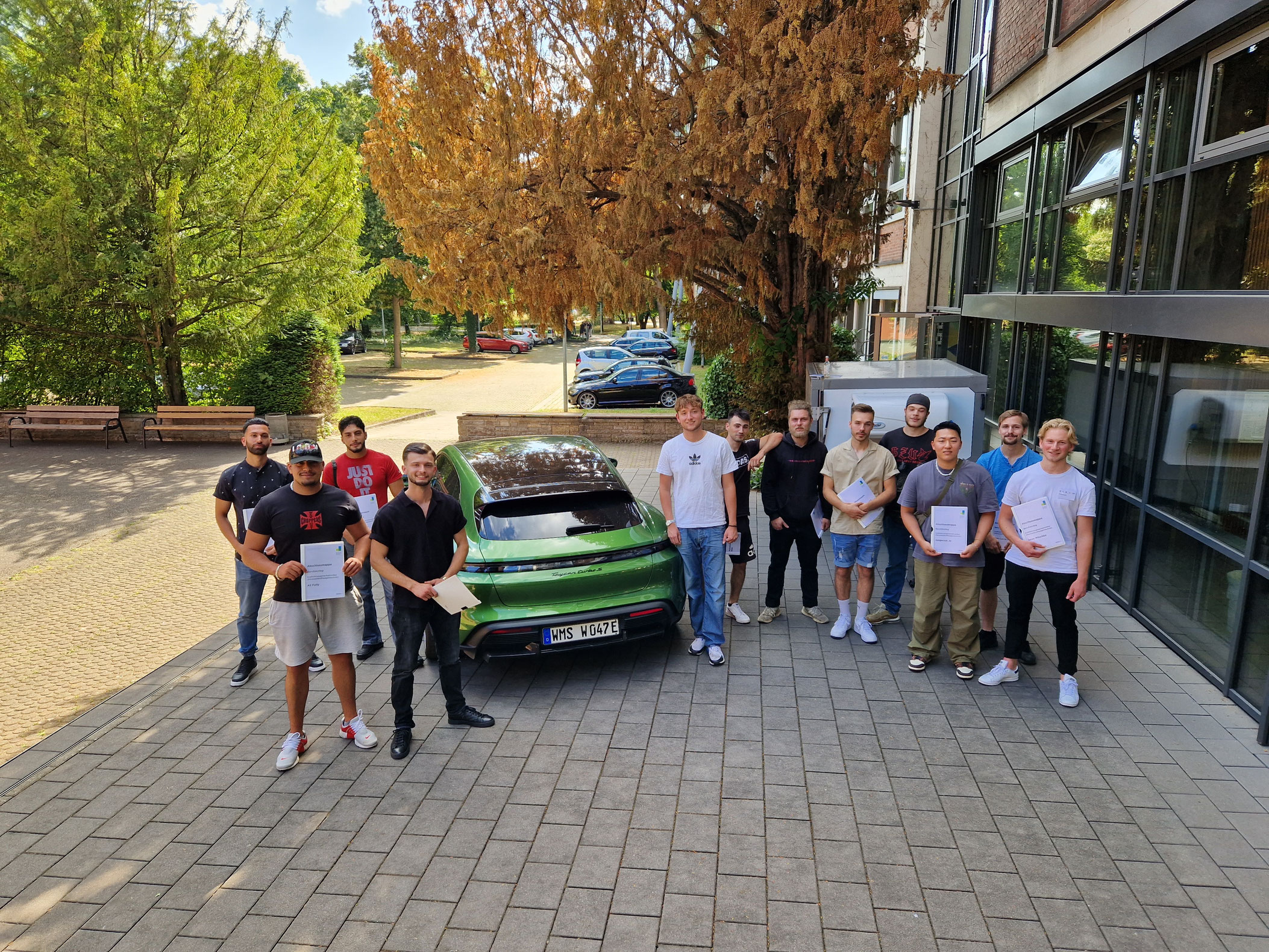 Verabschiedung Berufskolleg KFZ - Wilhelm-Maybach-Schule Stuttgart