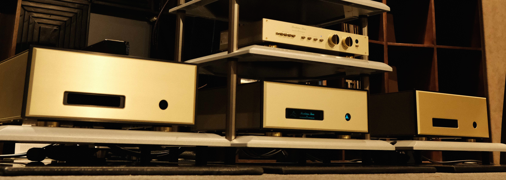 Power Amplifiers Resolution Series - FM ACOUSTICS LTD.