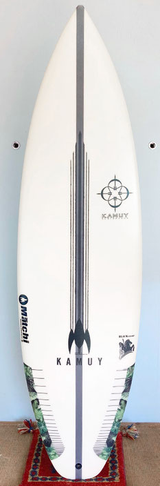 BLACK KNIGHT - KAMUY SURFBOARDS KAMUYNALU JAPAN 内妻海岸 BLACK KNIGHT - KAMUY SURFBOARDS KAMUYNALU JAPAN 内妻海岸