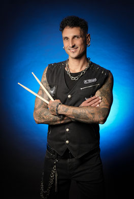 BAND - FIREBORN OFFICIAL