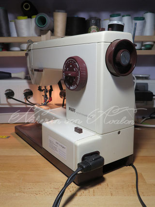 Pfaff synchromatic 1215 - naeherin-von-avalons Webseite!