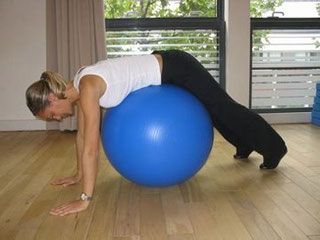 Cours de gym ballon par une kiné à Rezé - Site de kinesthetic