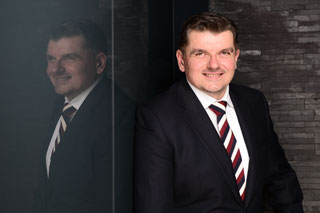 SEPA CAMT.052 XML Format - Bank To Customer Account Report - Hettwer ...