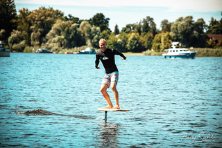 Foil Pumping Kurs - Erlebe pure Freiheit mit einem Pump Foil Board ...