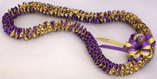 Lei Styles - K-D Crafts and Ribbon Leis