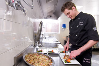 Home - Restaurant Eethuis De Reiger