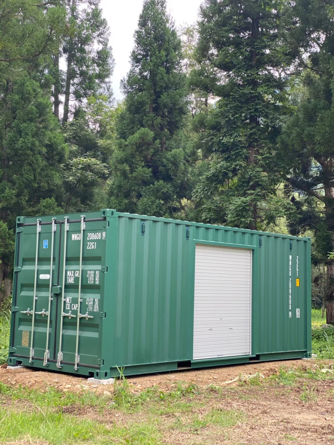 岐阜県郡上市 NEWVANコンテナ20ftグリーンシャッター付設置 - 岐阜大垣｜スイトコンテナ