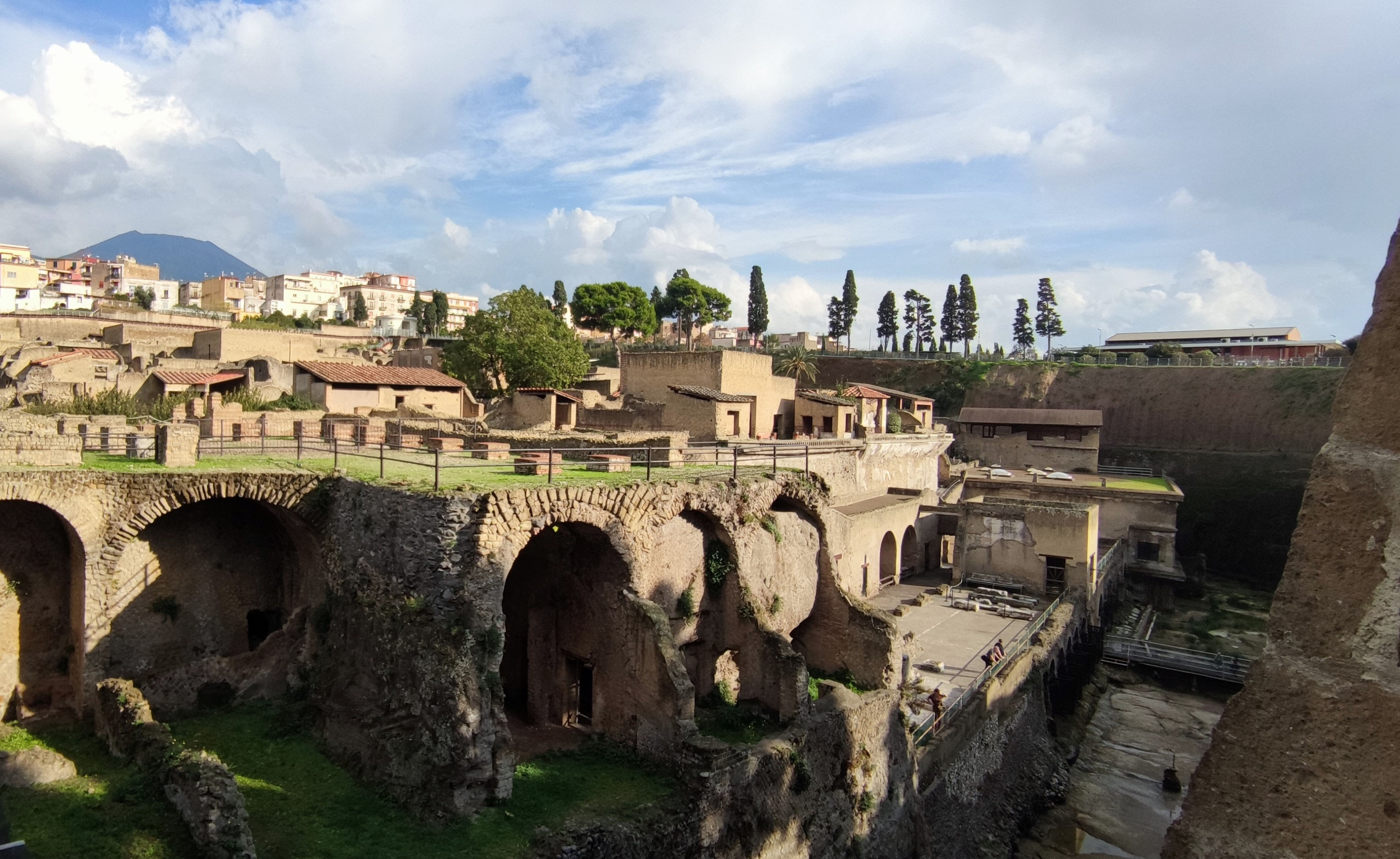 Divers - Myriam Savary Auteure