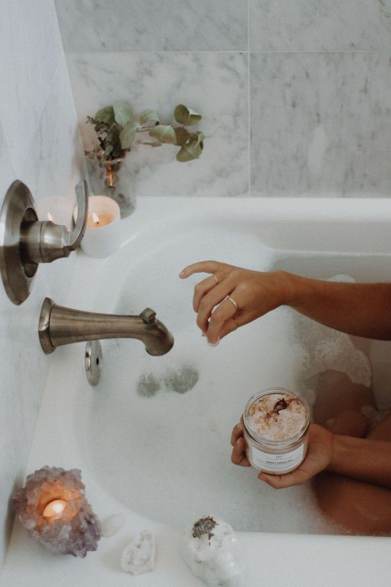 Bain rituel - magnetiseur guerisseur en dordogne, reiki en dordogne