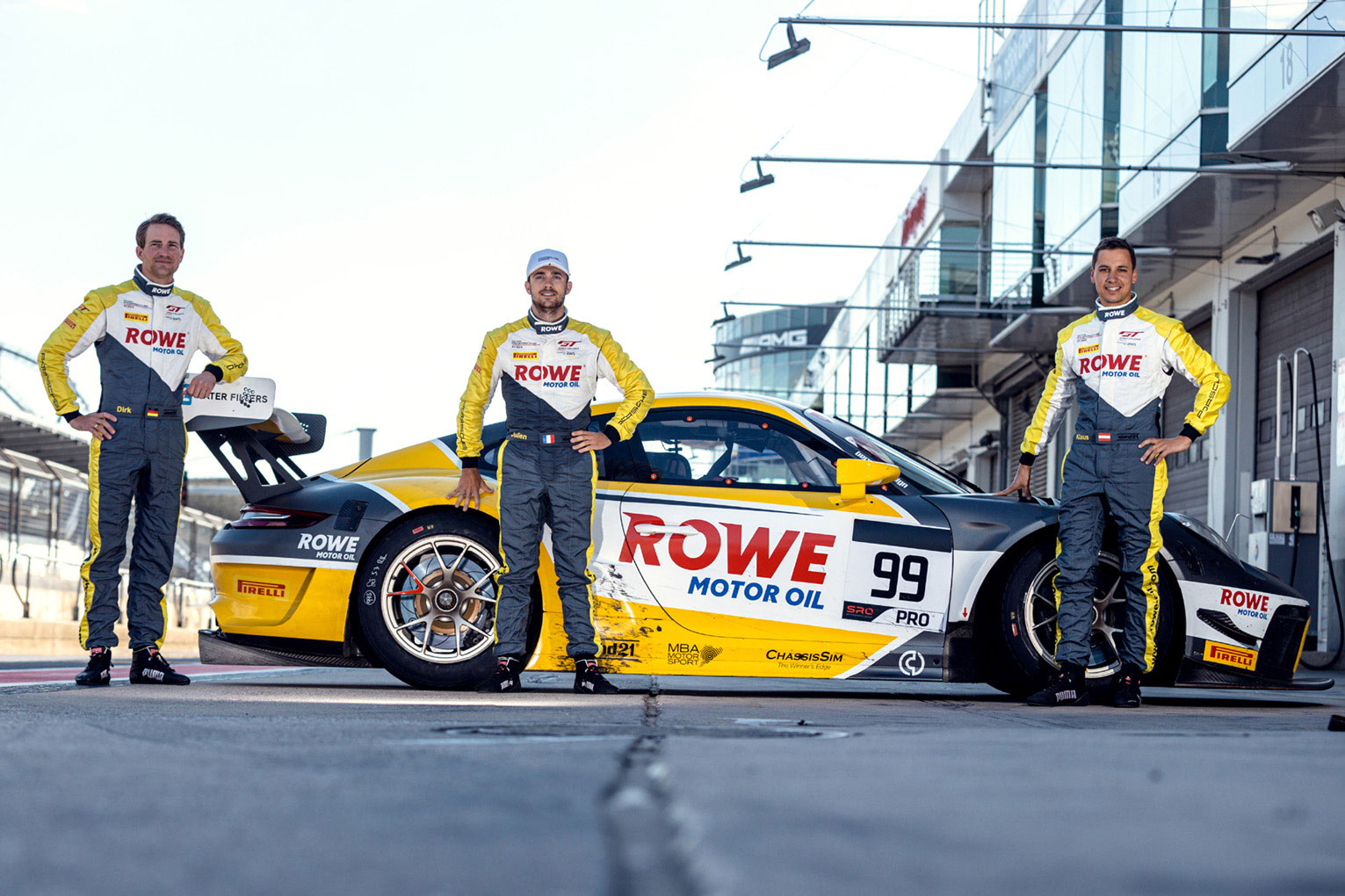 ROWE RACING feiert gleich drei Premieren beim Saisonstart der GT World ...