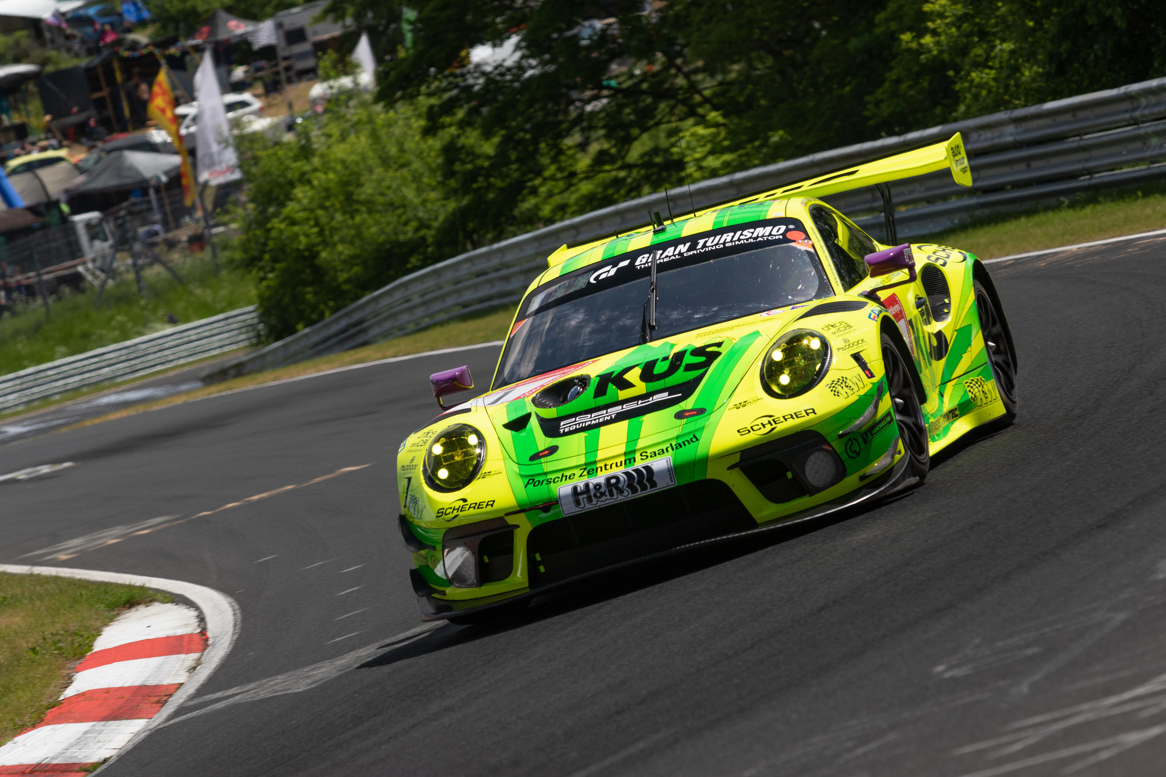 Manthey Racing Bringt Den Grello Zurück Auf Die Nordschleife Zweiter Porsche 911 Gt3 R Von