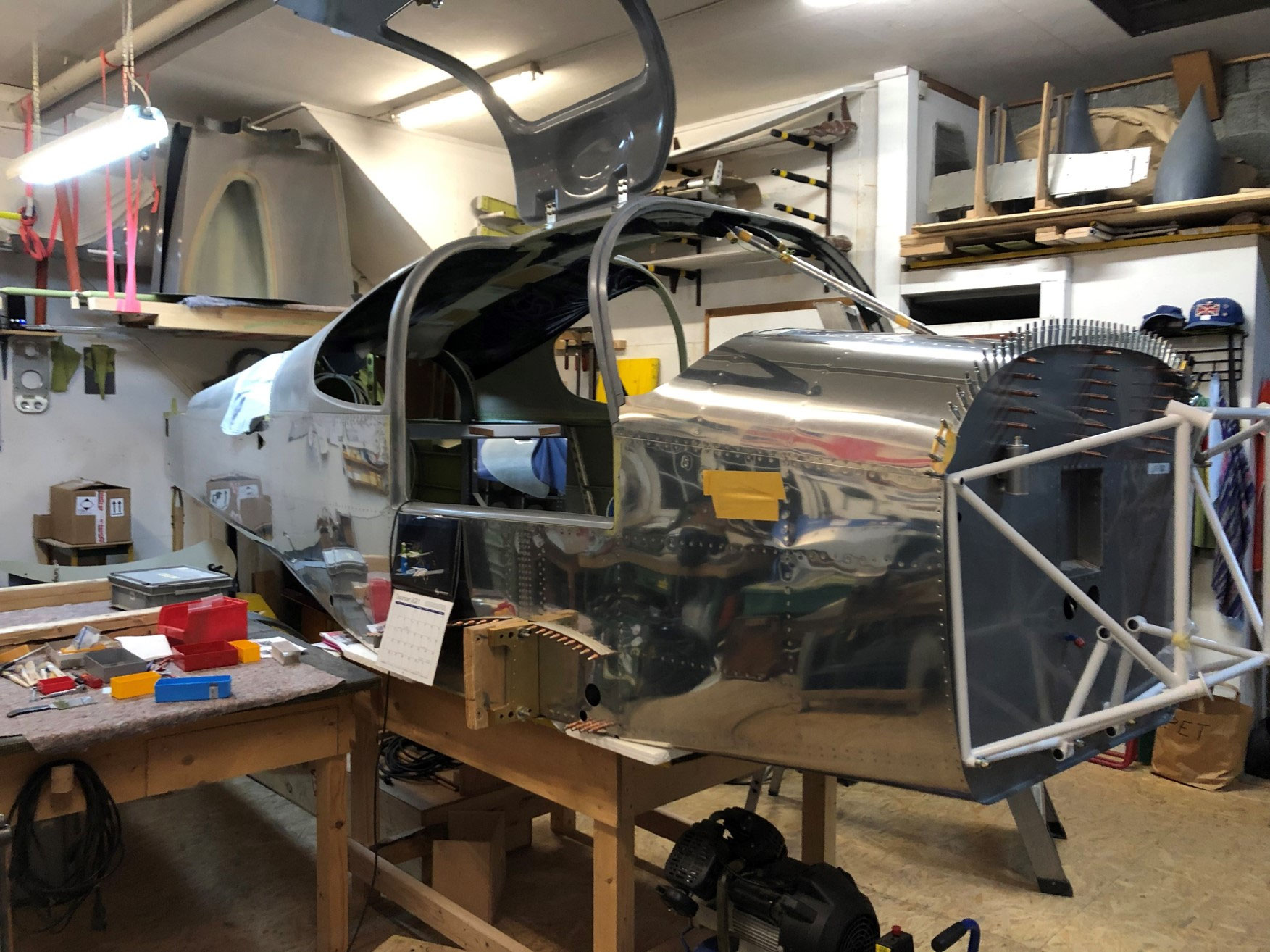Fuselage – Upper Forward Fuselage Install - Rivet Count - Build a RV-10