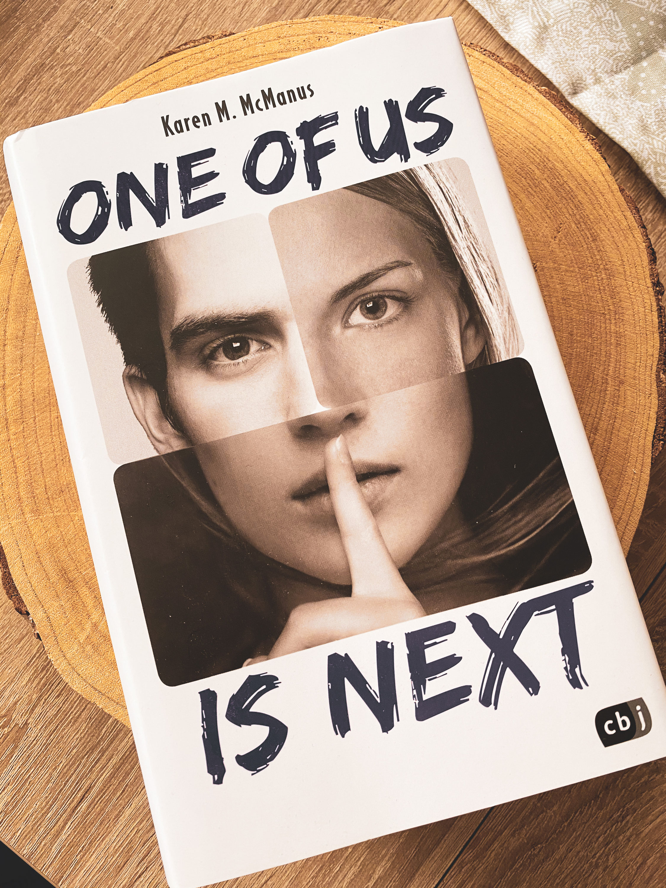 "One of Us is next" von Karen M. McManus - kathilovesbookss Webseite!