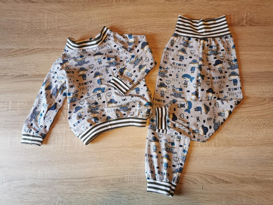 Baby-Hosen-Pulli (Set's) - c-f-w-designs Webseite!