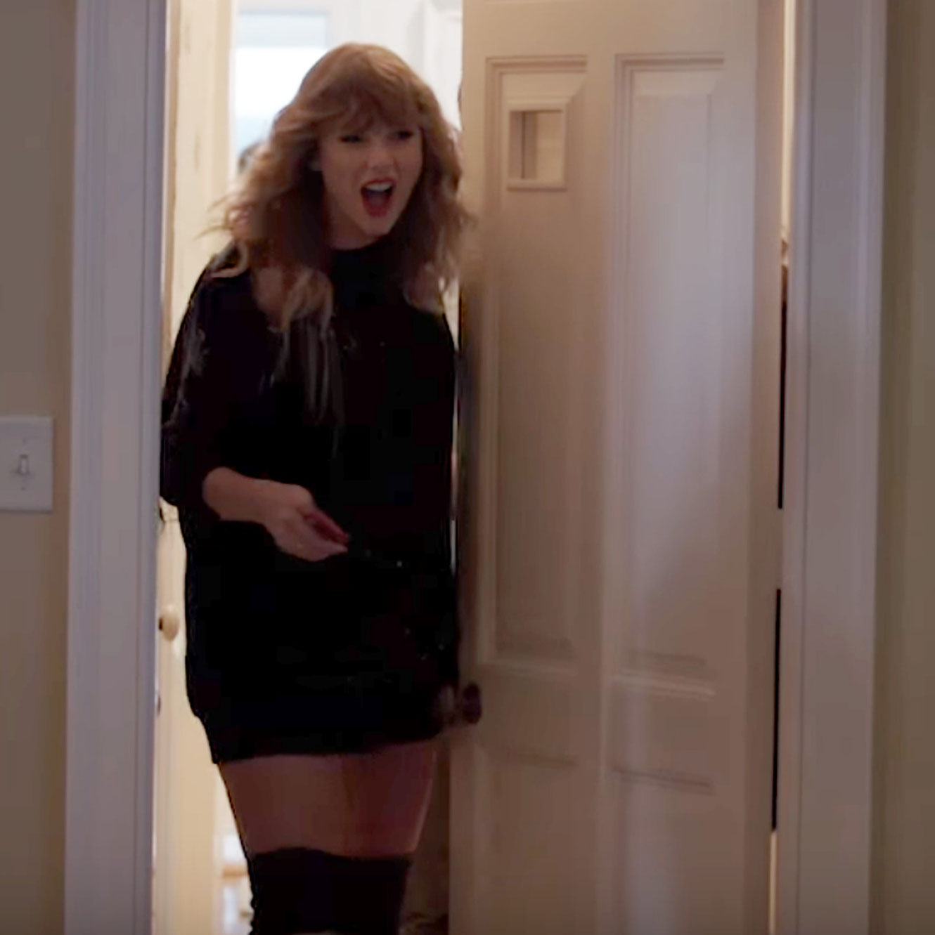 Taylor Releases the Behind-the-Scenes of the "reputation Secret ...