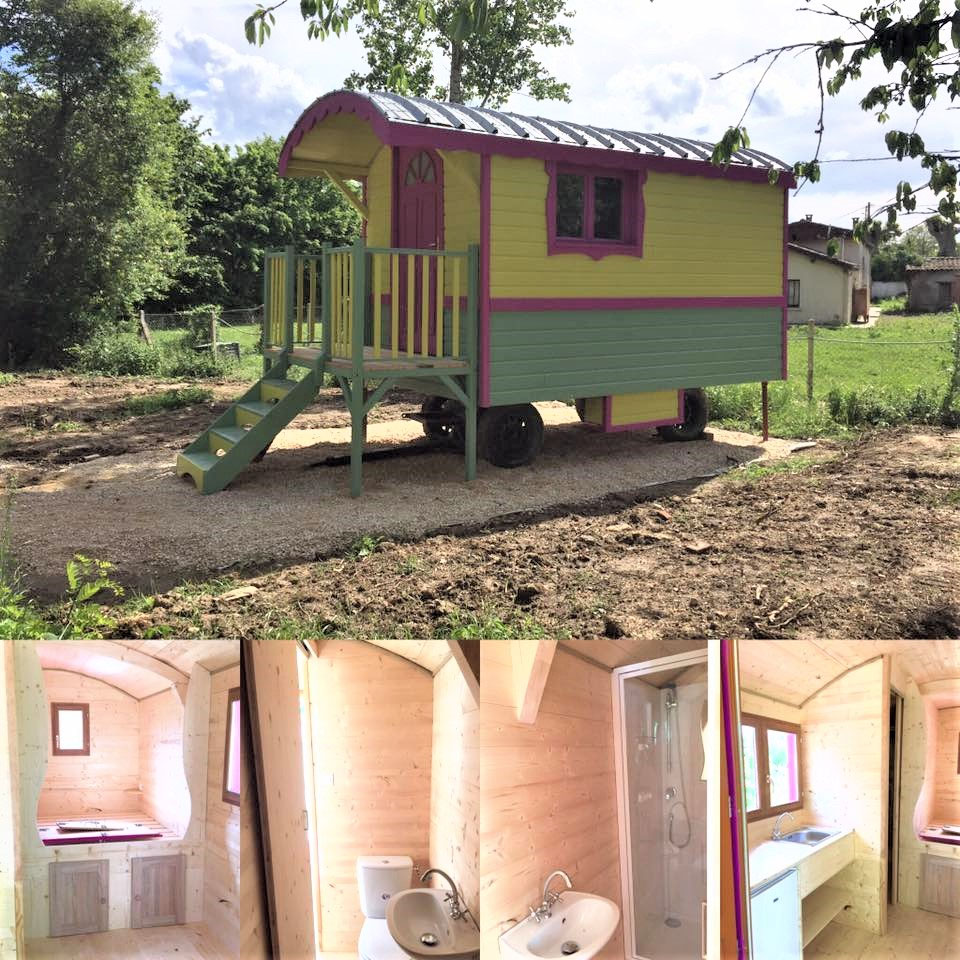 Une magnifique roulotte dans un petit coin de paradis au bord du canal ...