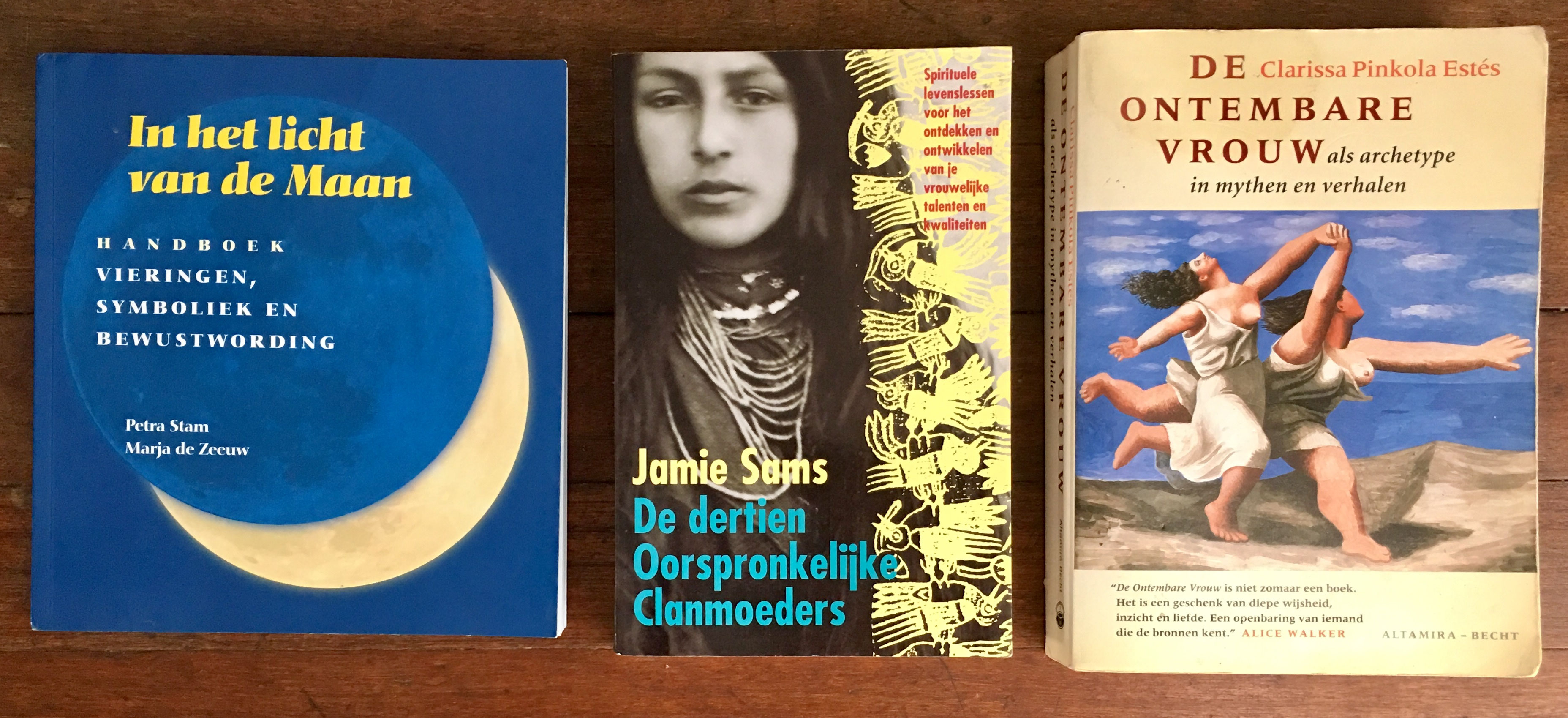 MaanCirkel - MoonSisters: Spiritual practice & tools