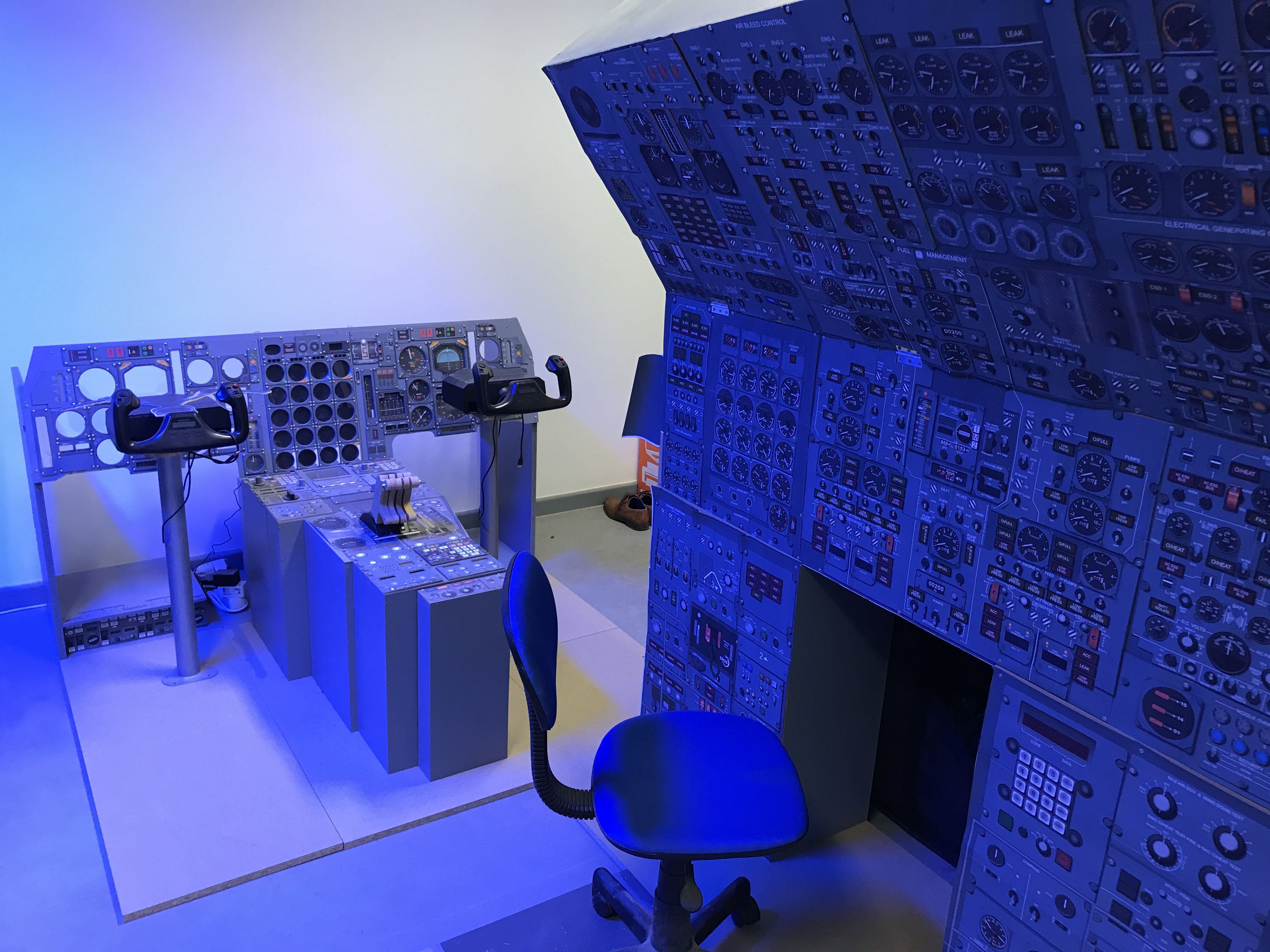 Concorde Panel Flugingenieur II - concorde-simulators Webseite!