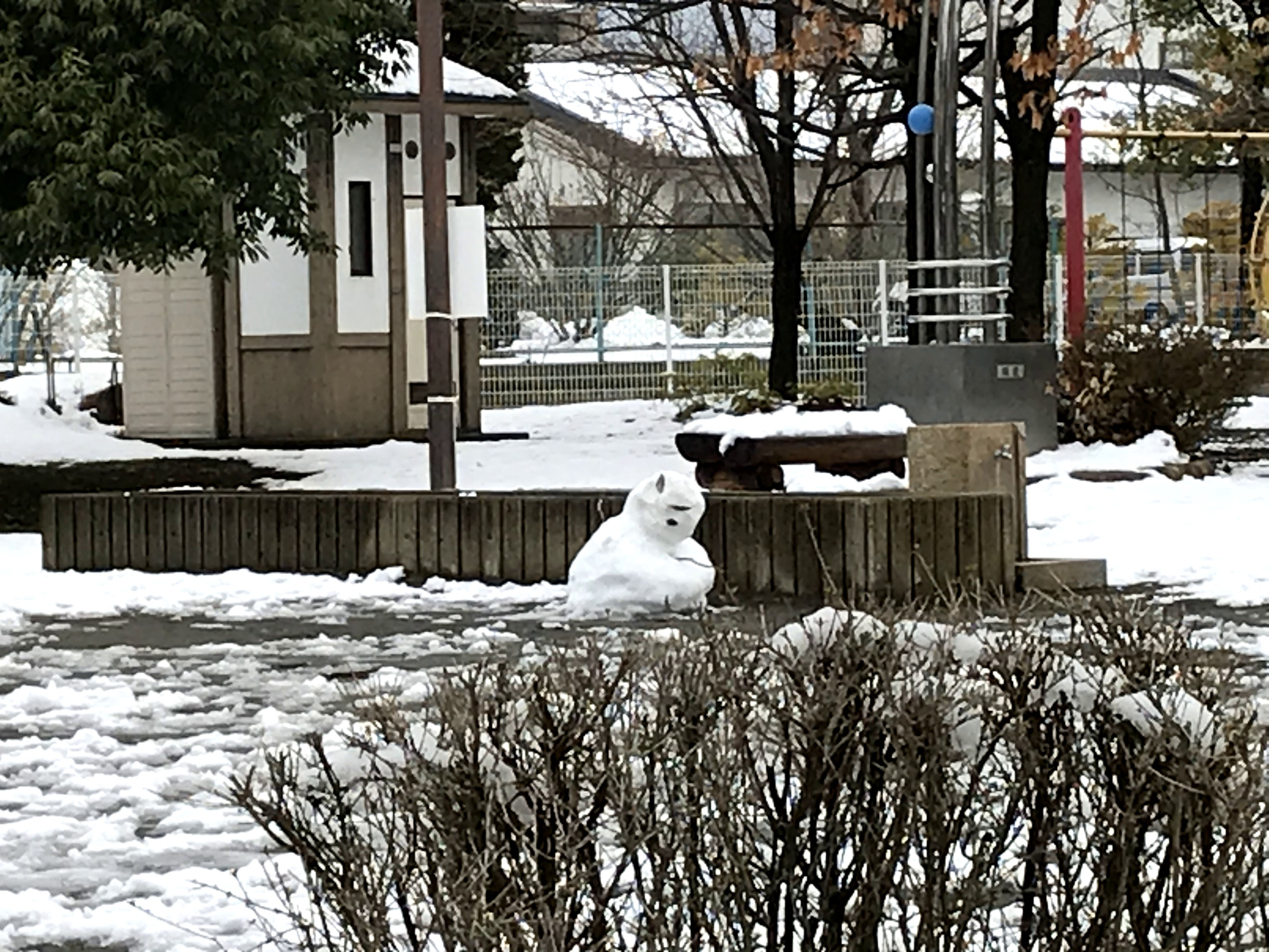 お辞儀？うたた寝？ - AROMA YA DANRO