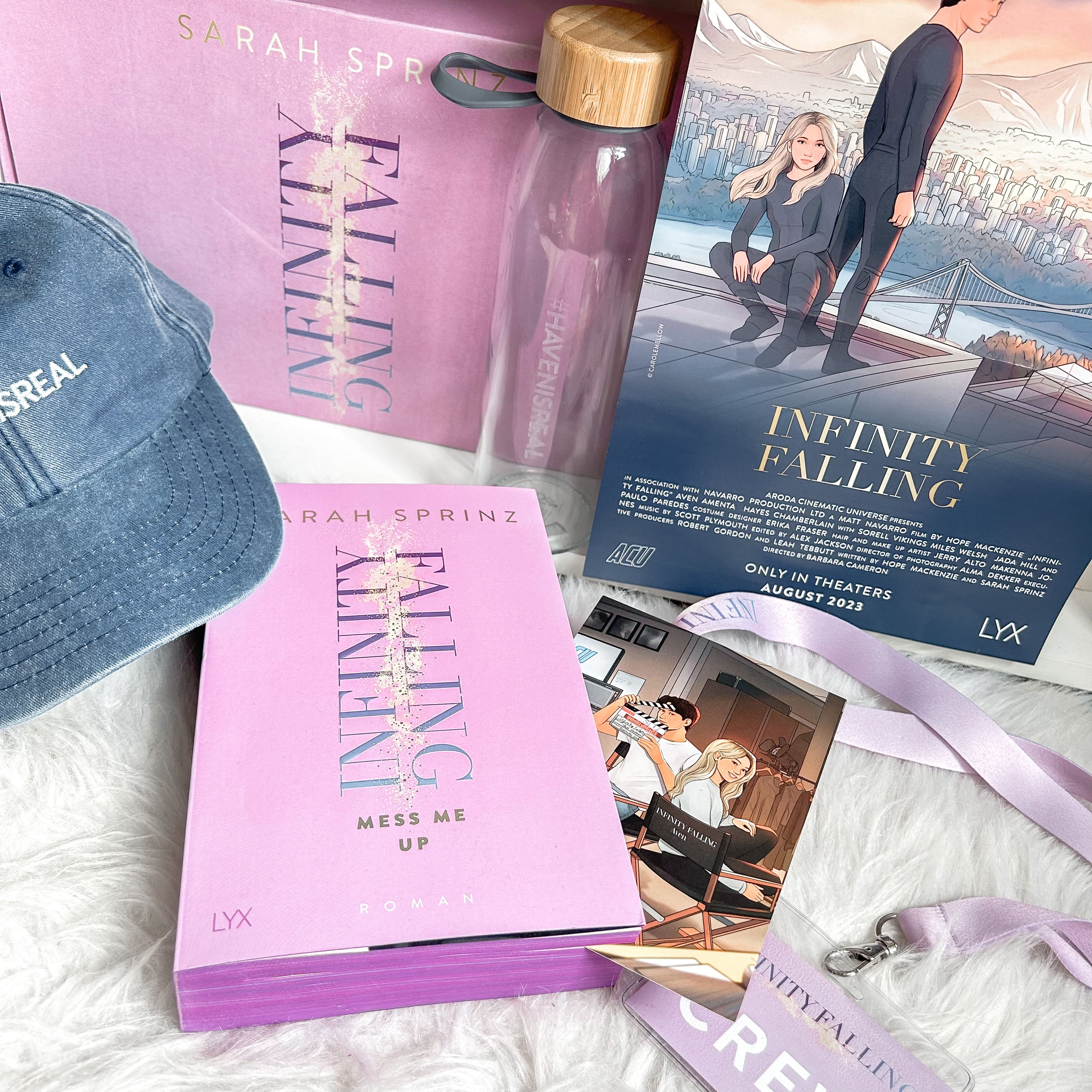 Rezension zu „Infinity Falling - Mess Me Up“ von Sarah Sprinz ...