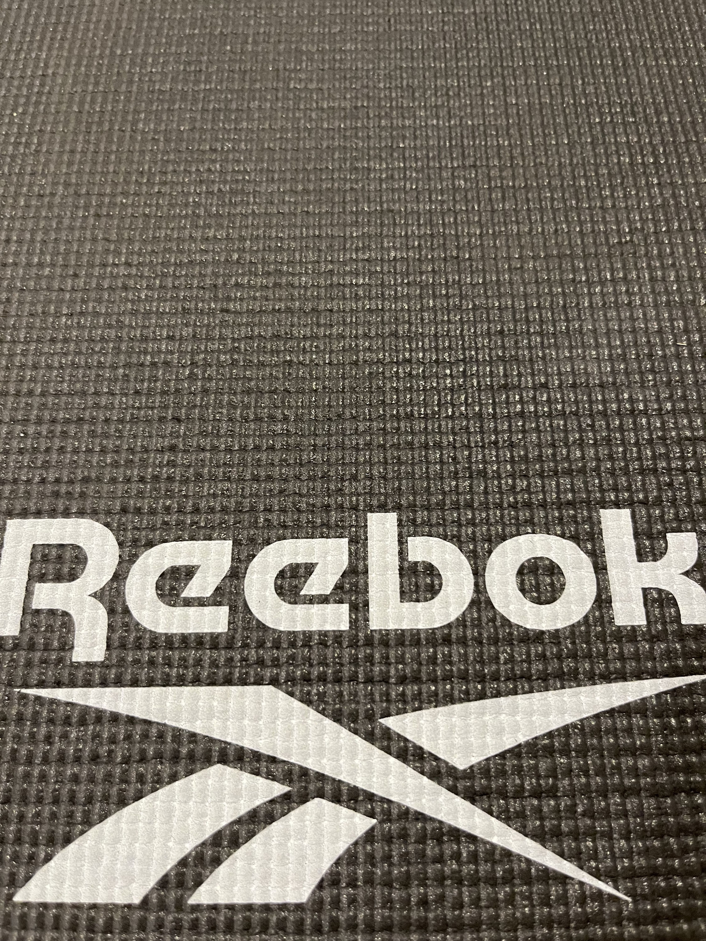 ヨガプロップスのご紹介 - Chie Matsuki Yoga