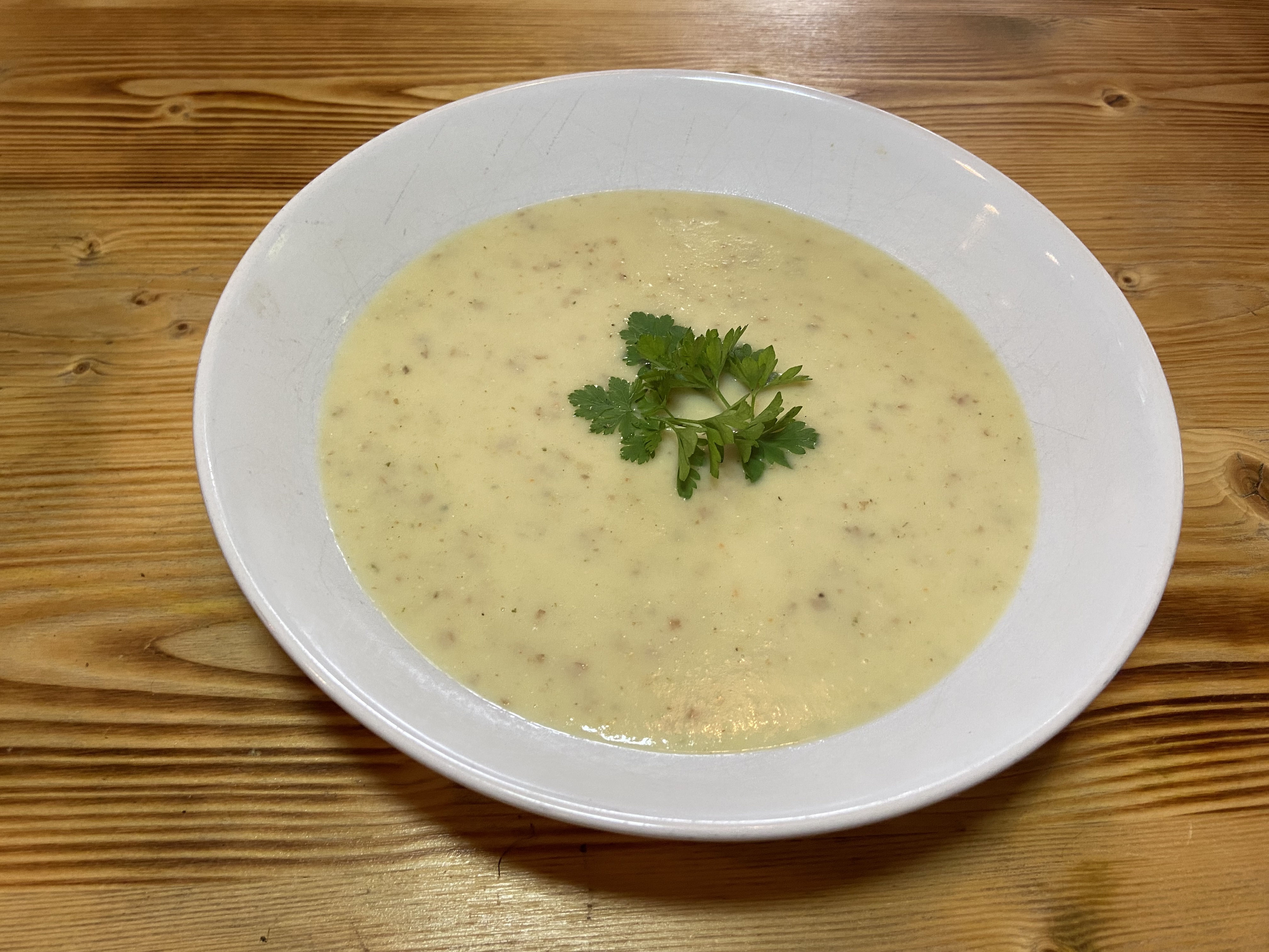 Petersilwurzel Erdäpfelsuppe - Hof-Sonnenweide - mit Tieren leben