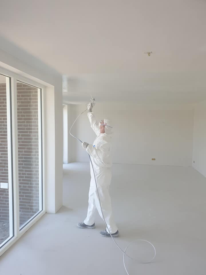 Airless spuiten van muren en/of plafonds - Allround professioneel ...