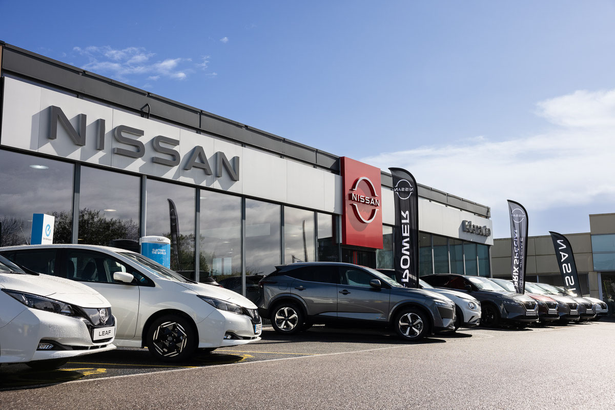 Le réseau Nissan France renforce l’accueil et le conseil de ses clients ...