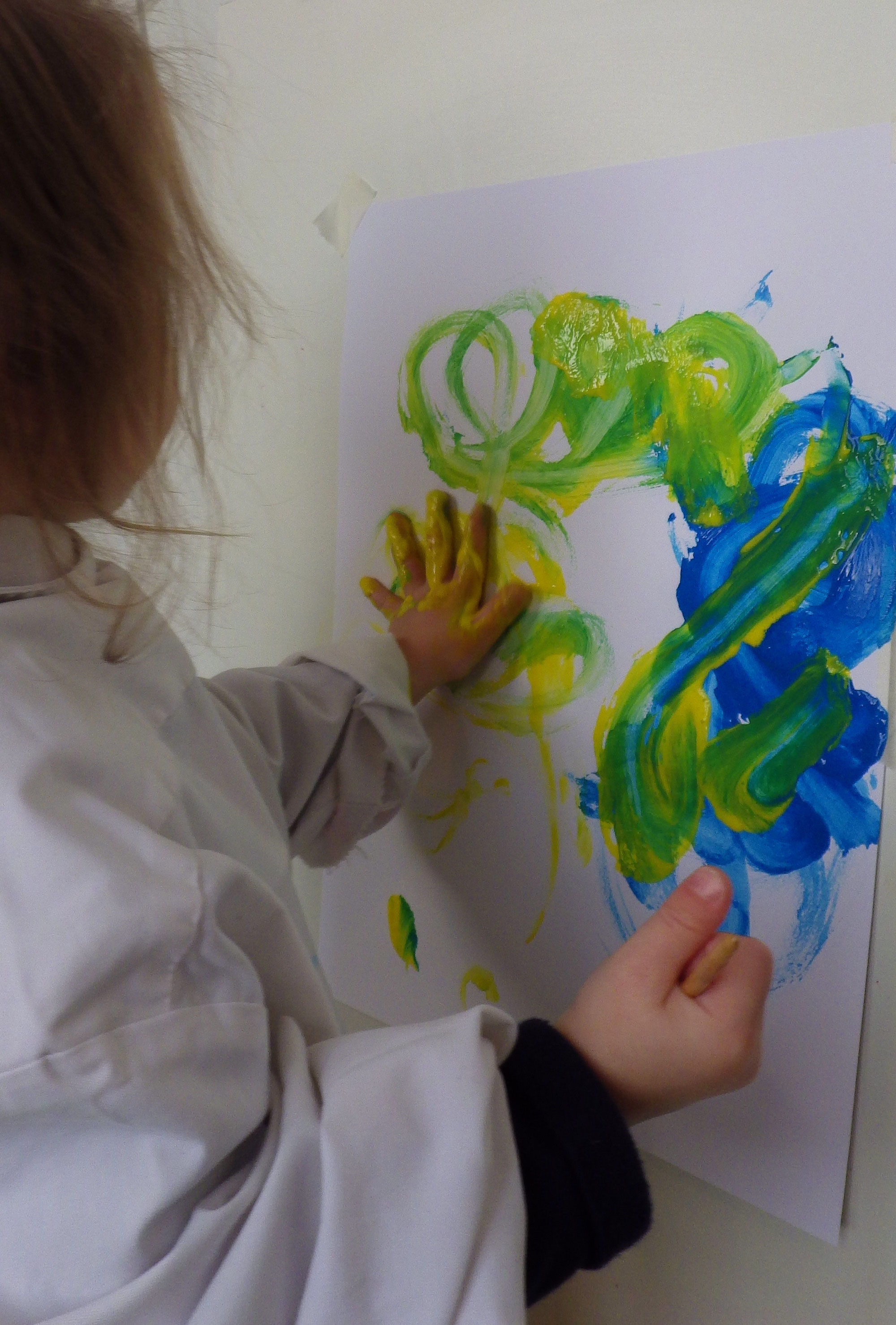 Ateliers sensoriels : dessin et peinture - Site de karine-mille