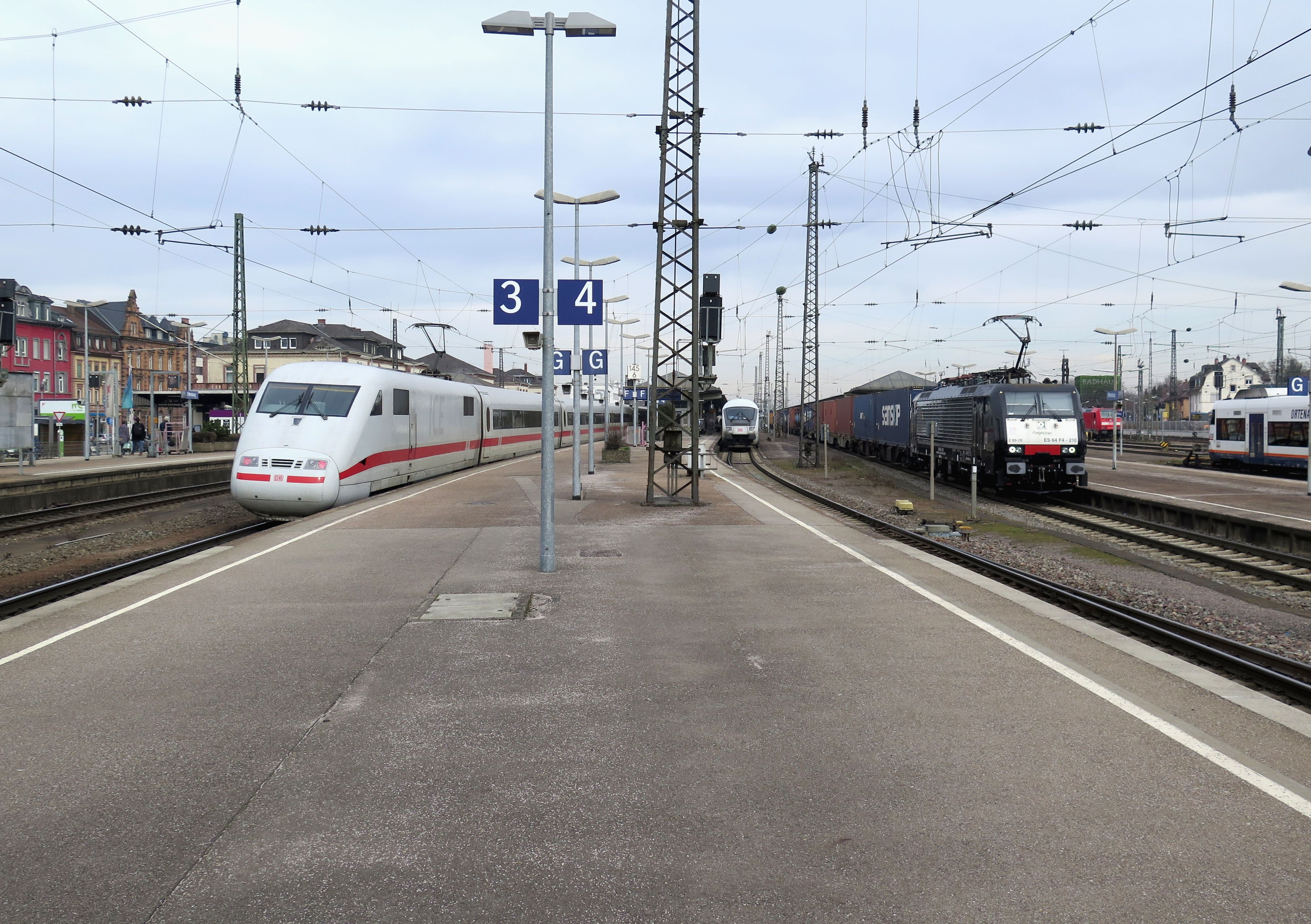 Der Verkehr auf der Rheintalbahn rollt wieder – Güterverkehr kehrt mit ...