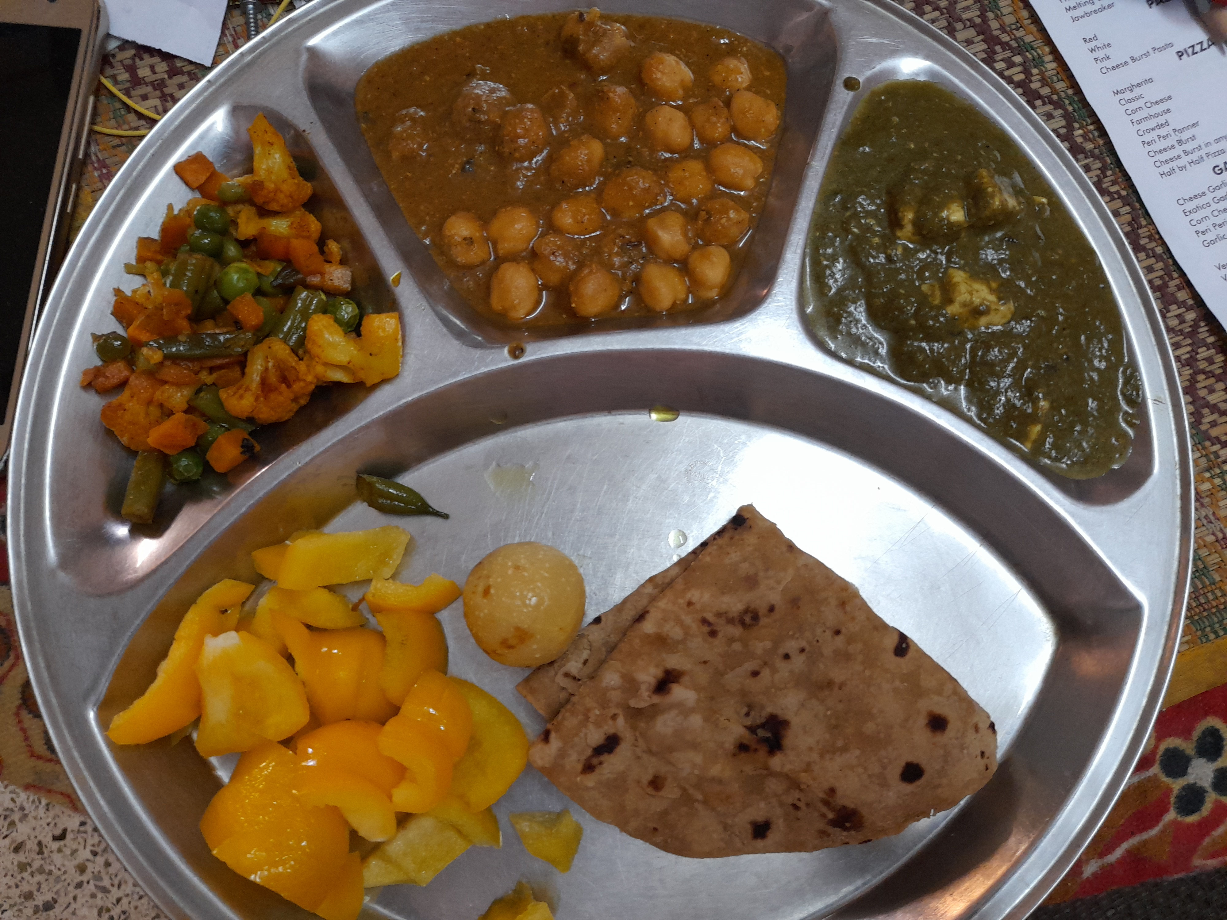 Desi Khana / Indian Food is the Best - guruduttkamath