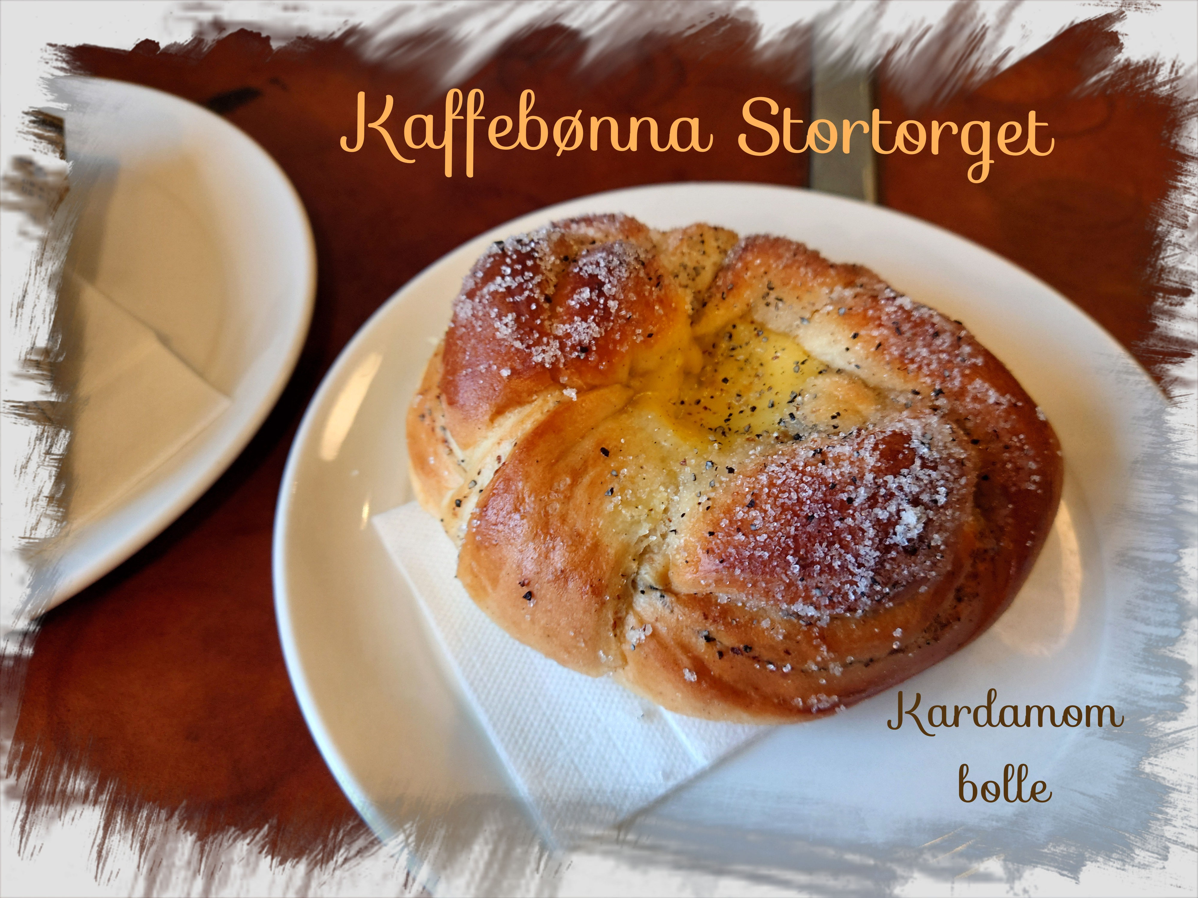 Cardamon bun in Berlin - zuckerwelt im test