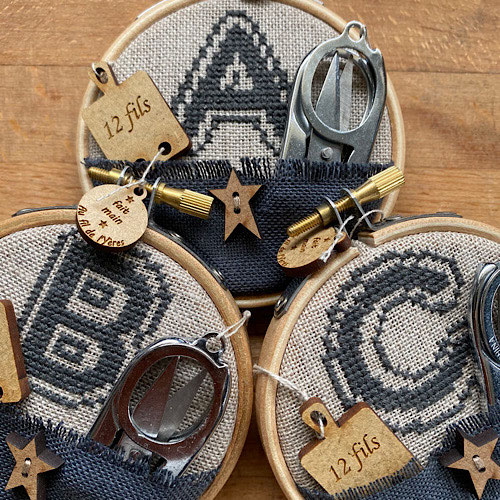 CREATIONS - AU FIL DE L'YERES