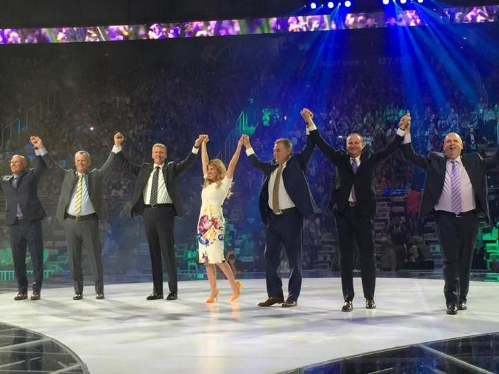 Die Gründer von doTERRA - Emily Wright, Dave Stirling, Dr. Hill und Co ...