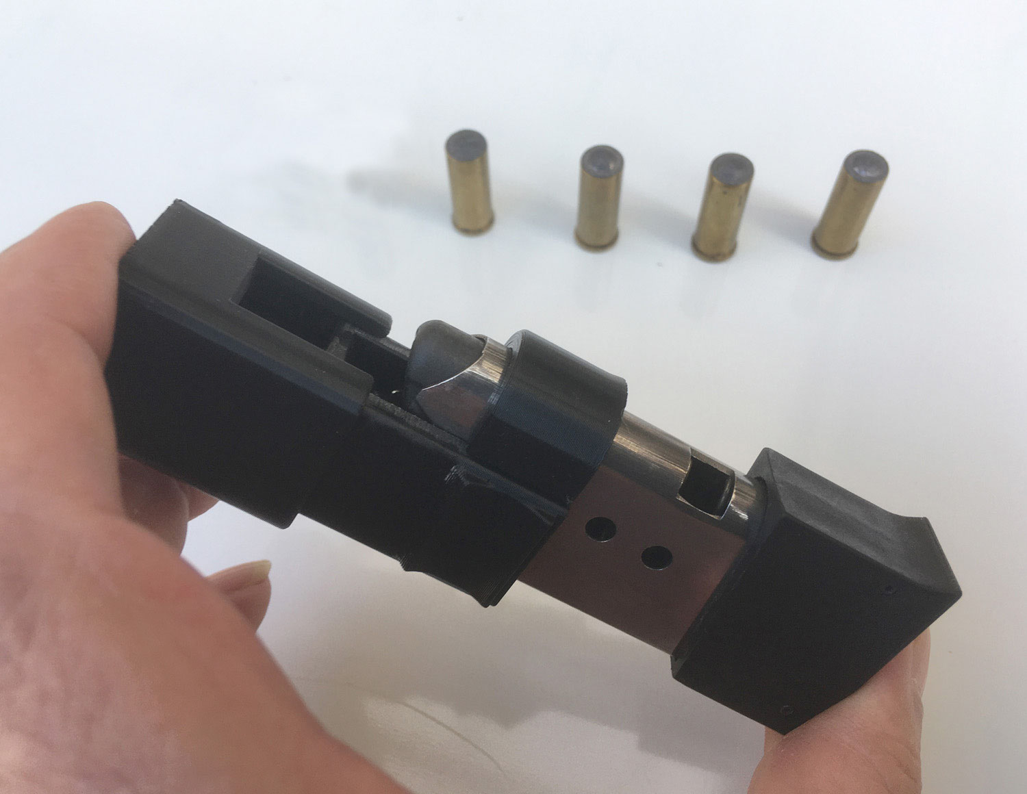 Speedloader Benelli MP90 .32 - Dévidoir à pastilles autocollantes ...