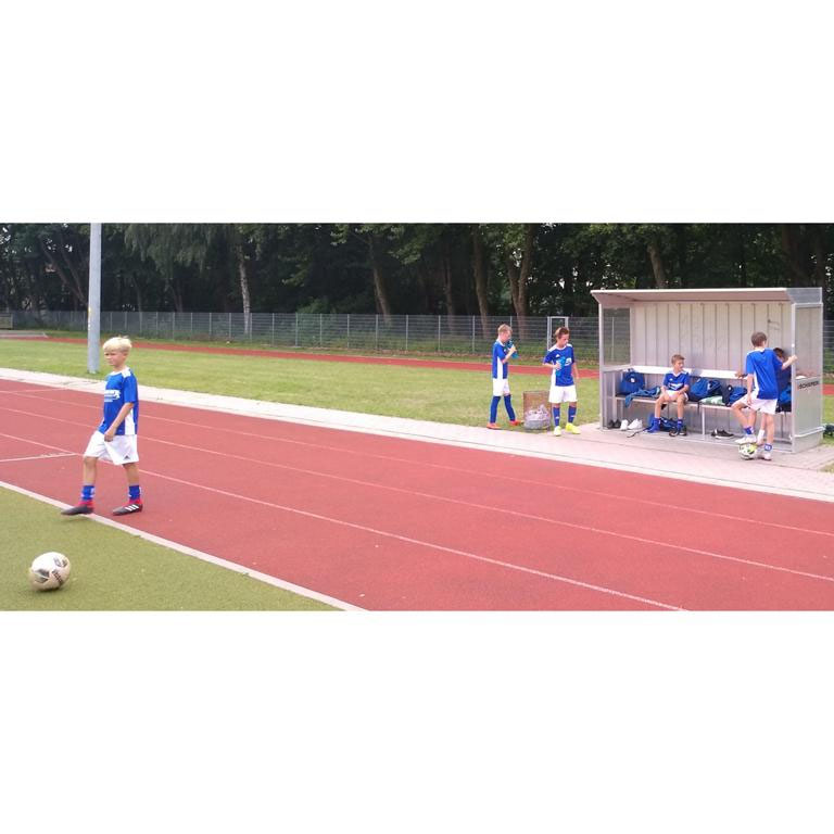 Trainingsauftakt der 2007er vom Niendorfer TSV - Niendorfer TSV