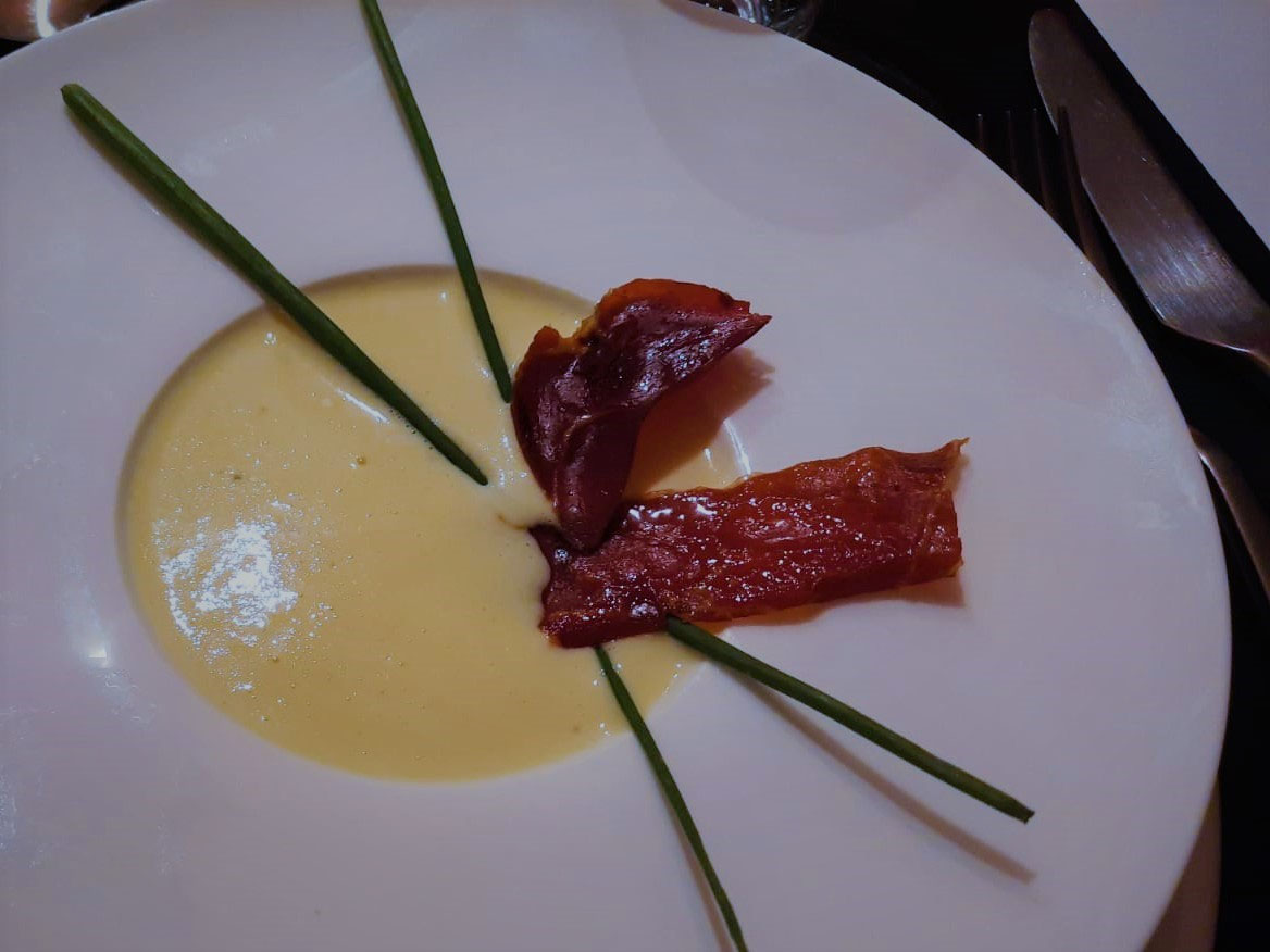 Rieslingsuppe mit Serrano-Chips - Franks Rezeptsammlung