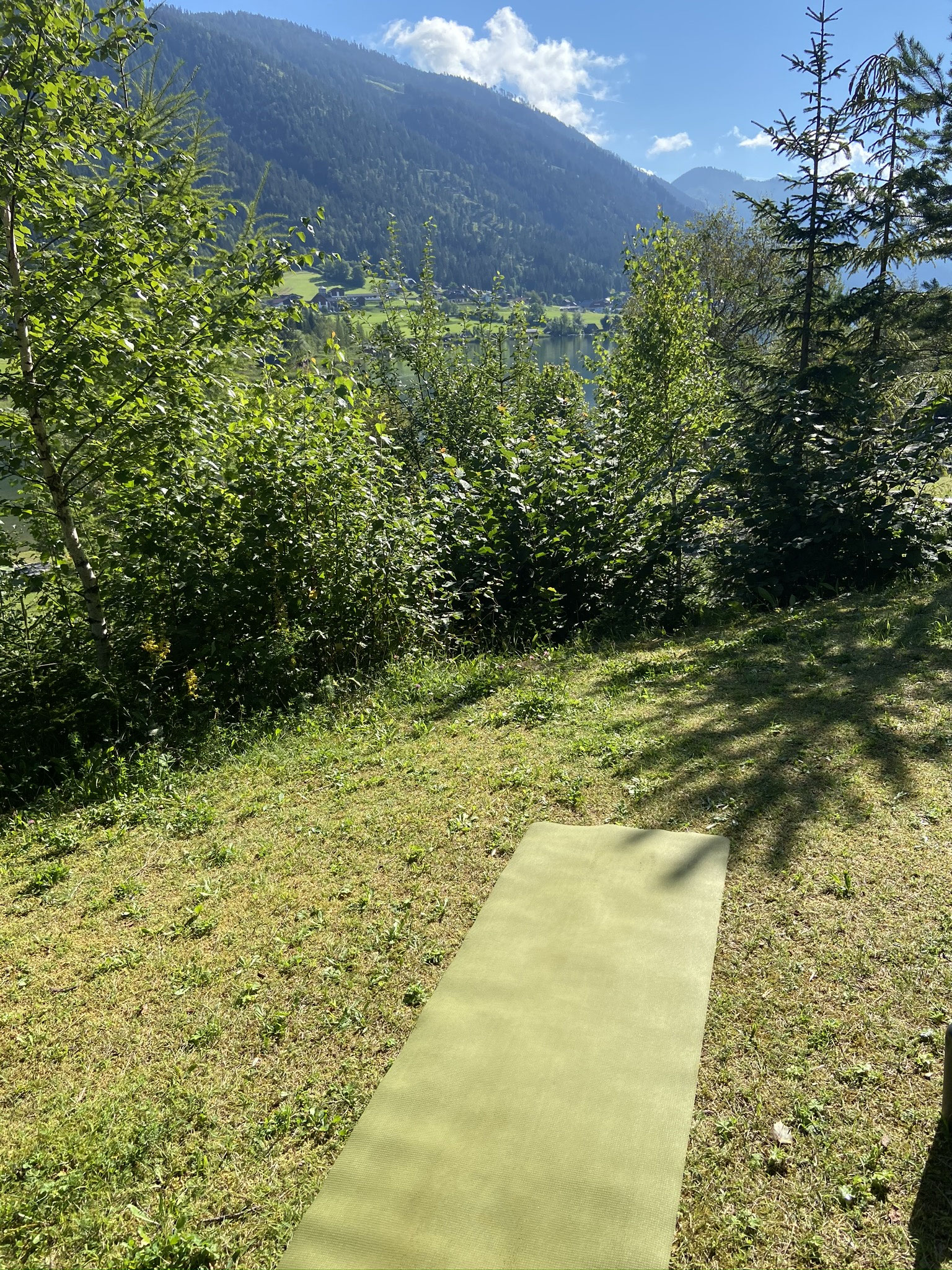 Outdoor Yoga - Element Yoga Webseite! Yoga Krems