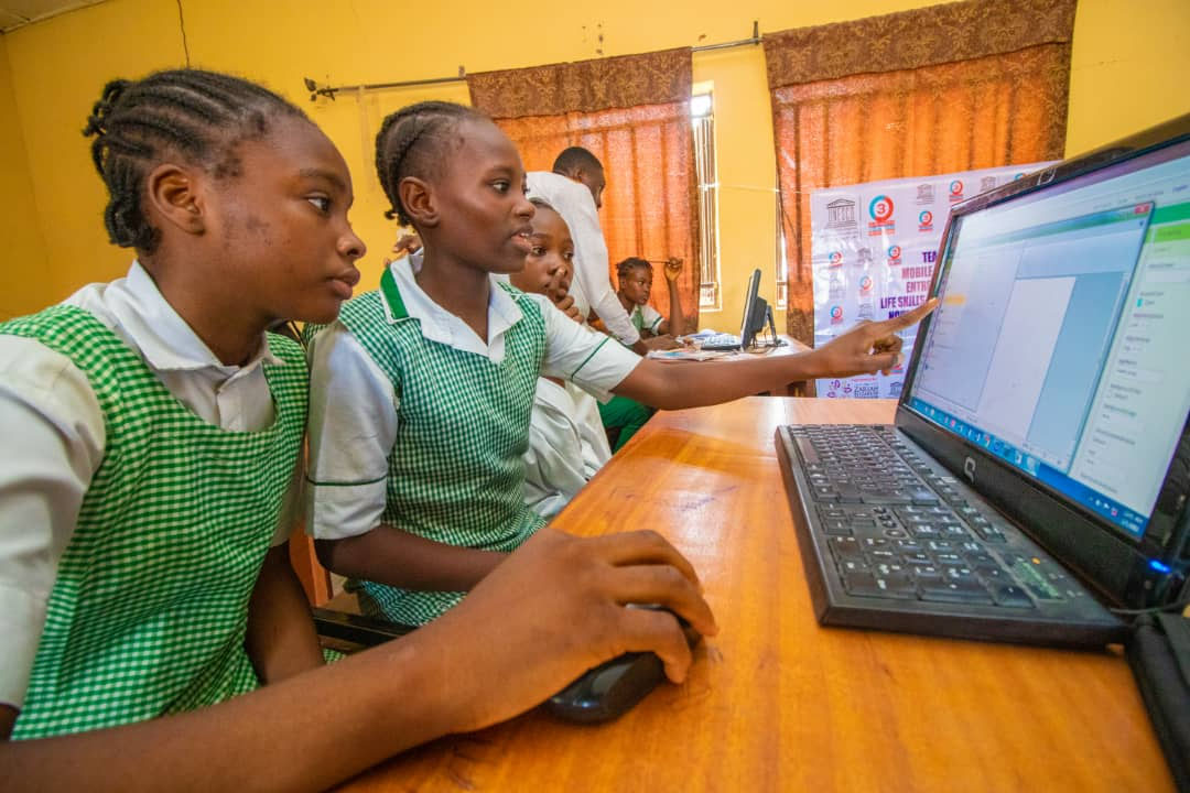 UNESCO - International Day of the Girl 2021 - Digital Generation - BPW ...