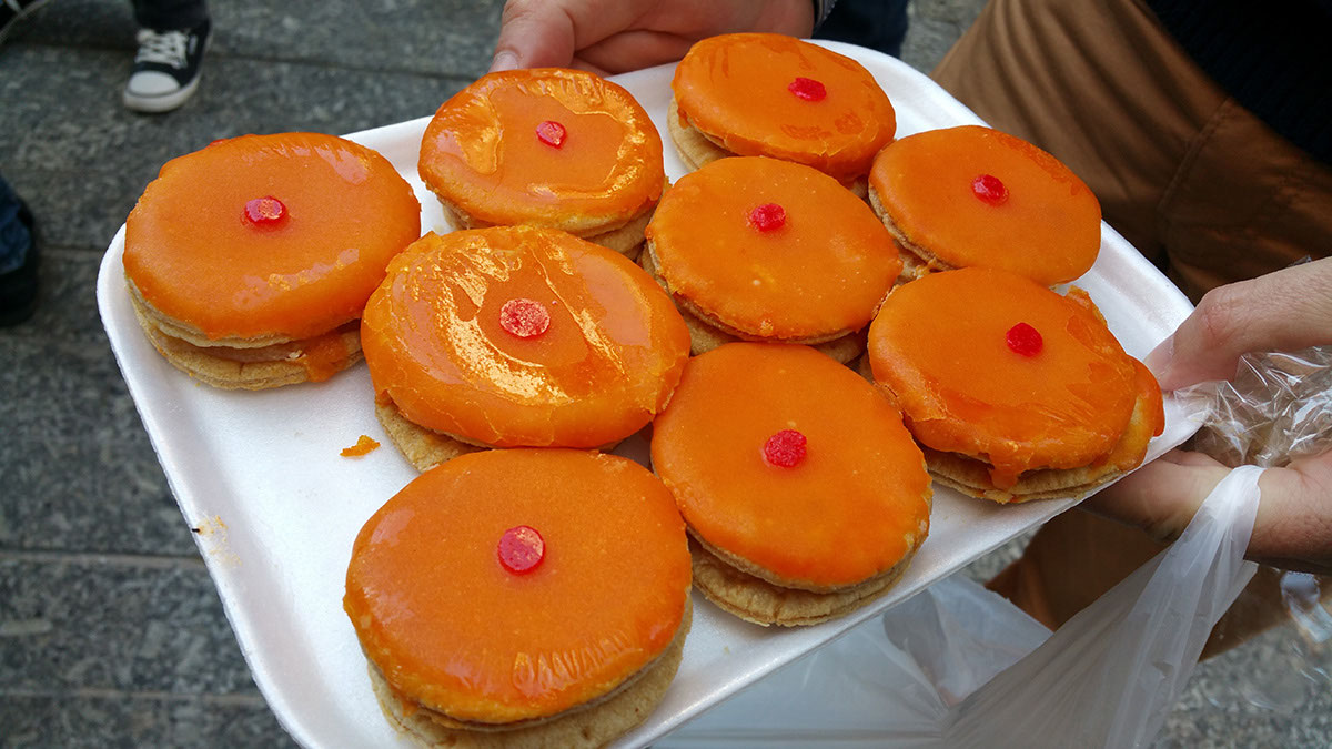 Las Locas, un dulce típico Malagueño - Tapeandonos
