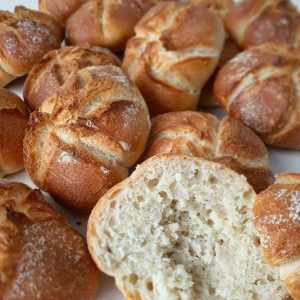 REZEPT: Bayerische Semmel - BROTartig - Brot und Brötchen selbst backen